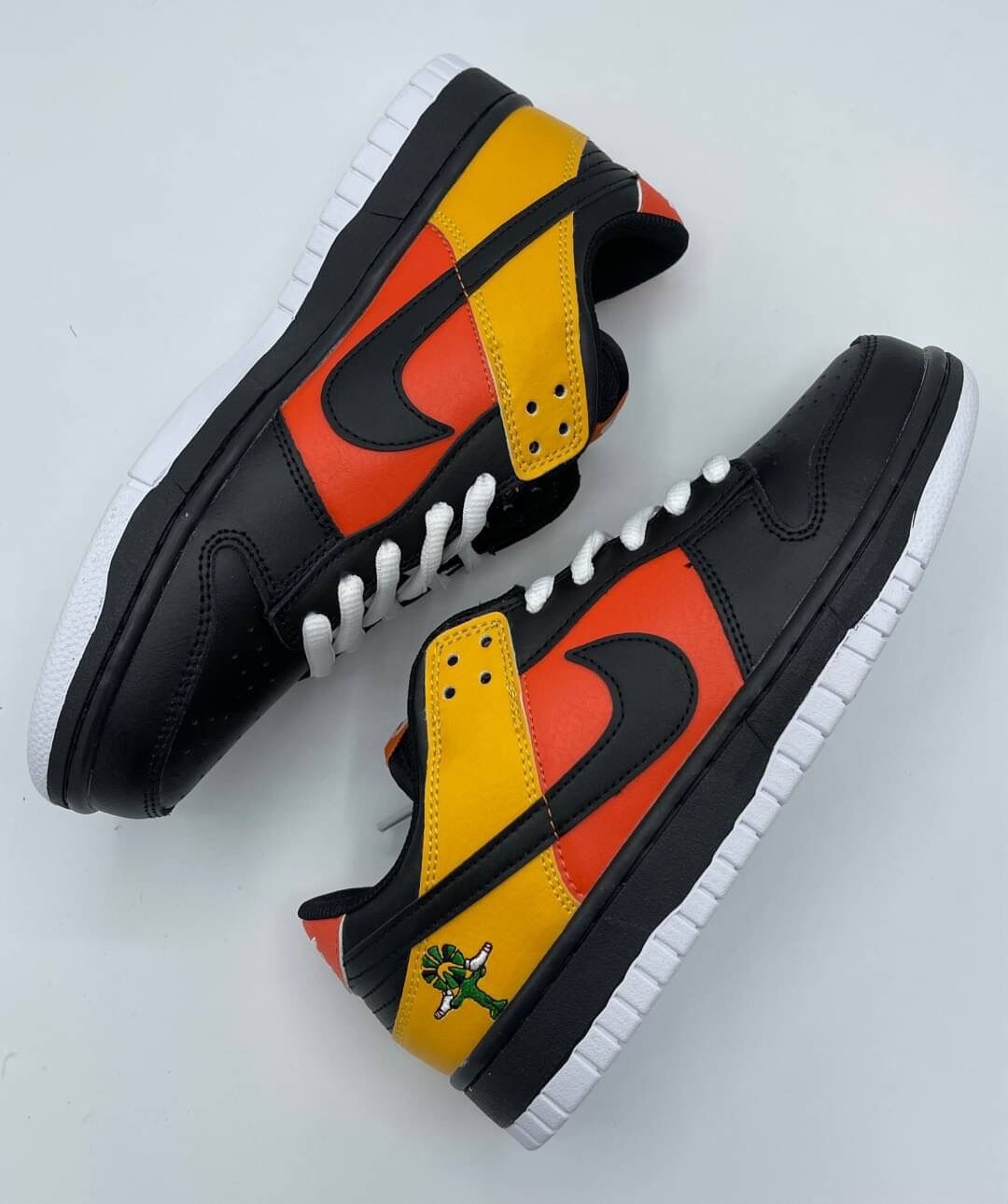 รองเท้าผ้าใบ NIKE SB งาน hi endสินค้าตรงปกแท้ 100%ใส่วิ่งใส่เที่ยว ใส่ ...