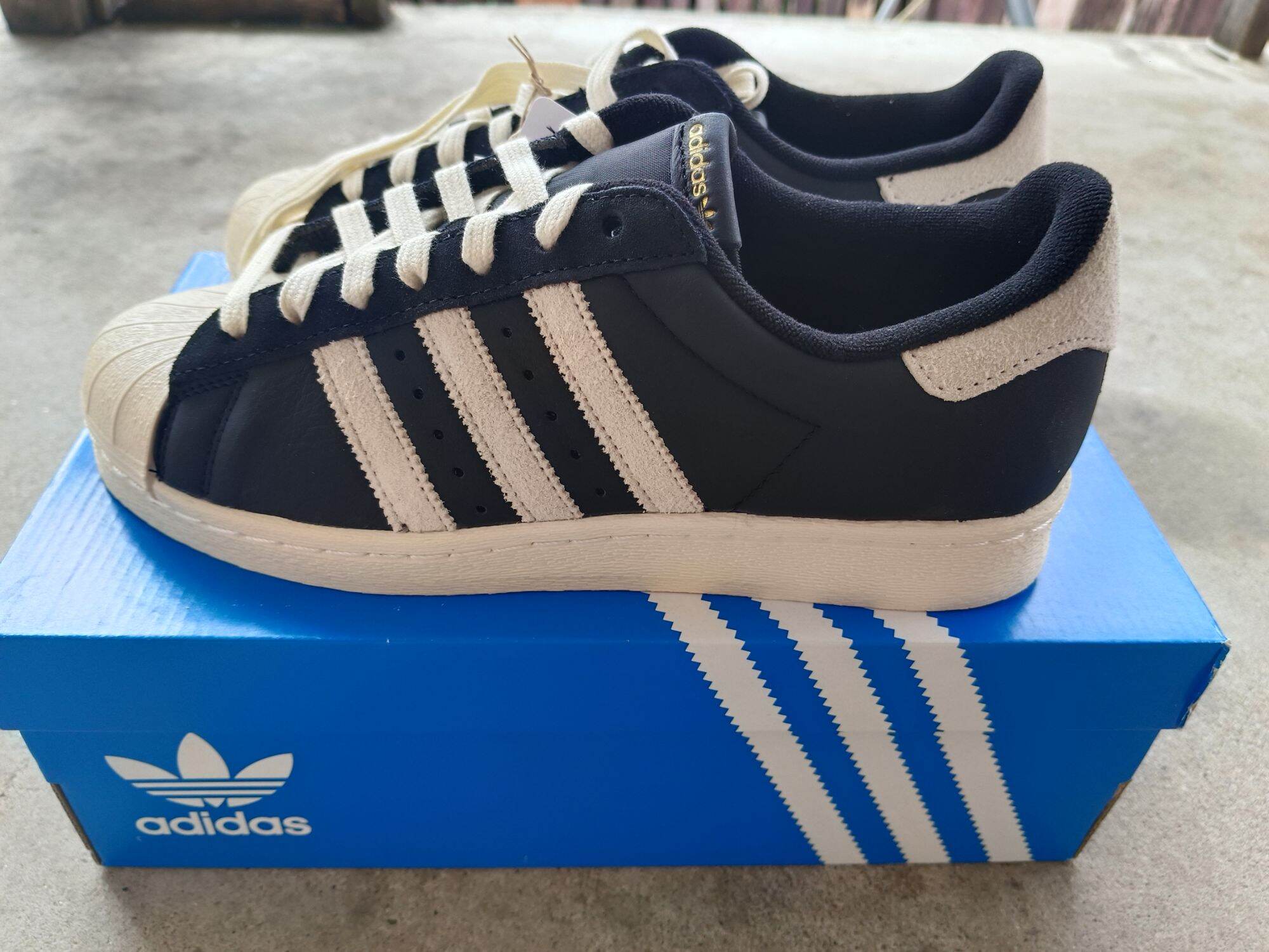 รองเท้า adidas แท้100% Superstar 82 | Lazada.co.th