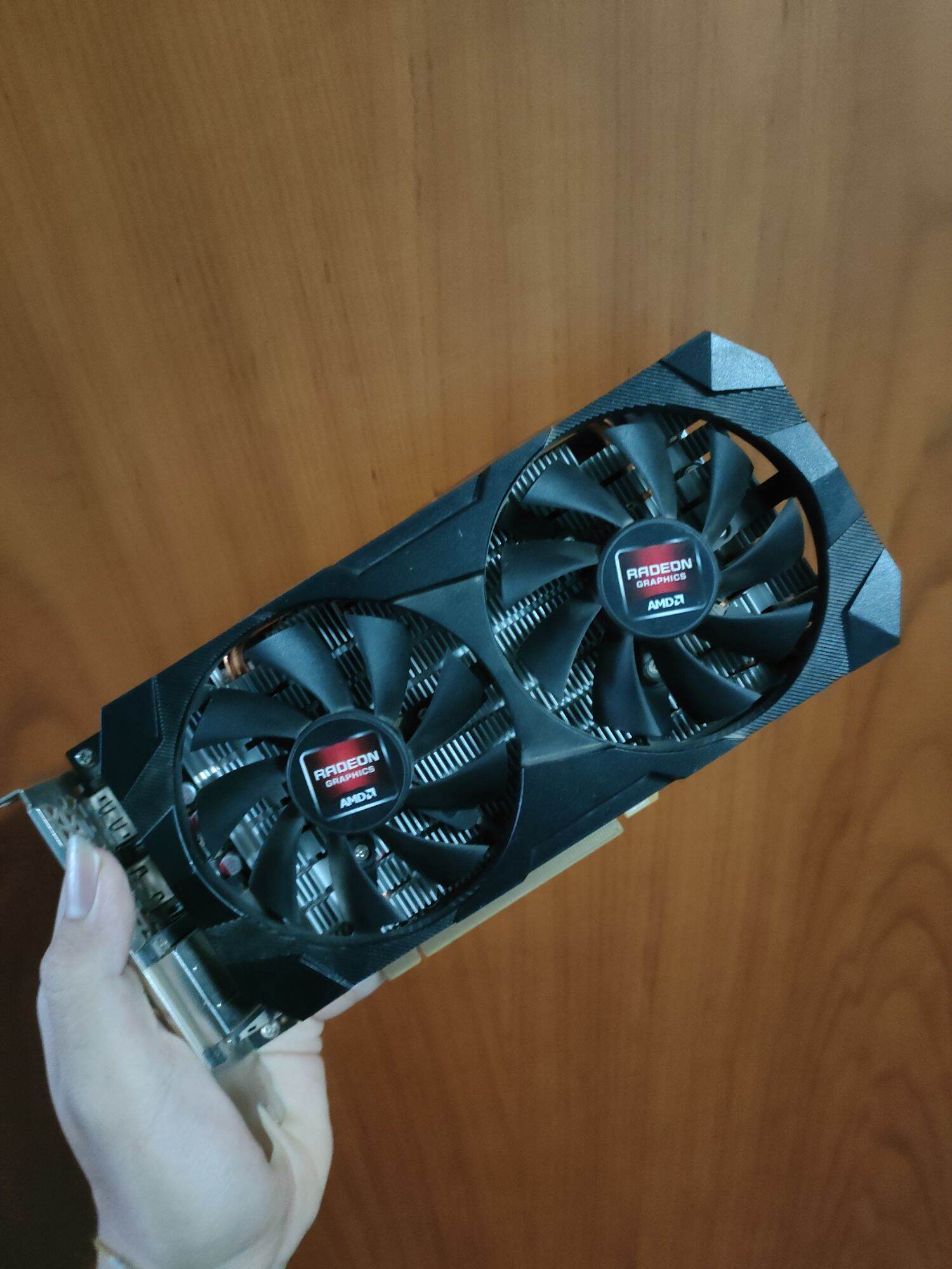 RX580 8GB สภาพดีมีเเต่ตัว ราคาสุดคุ้ม - HeyGPU - ThaiPick