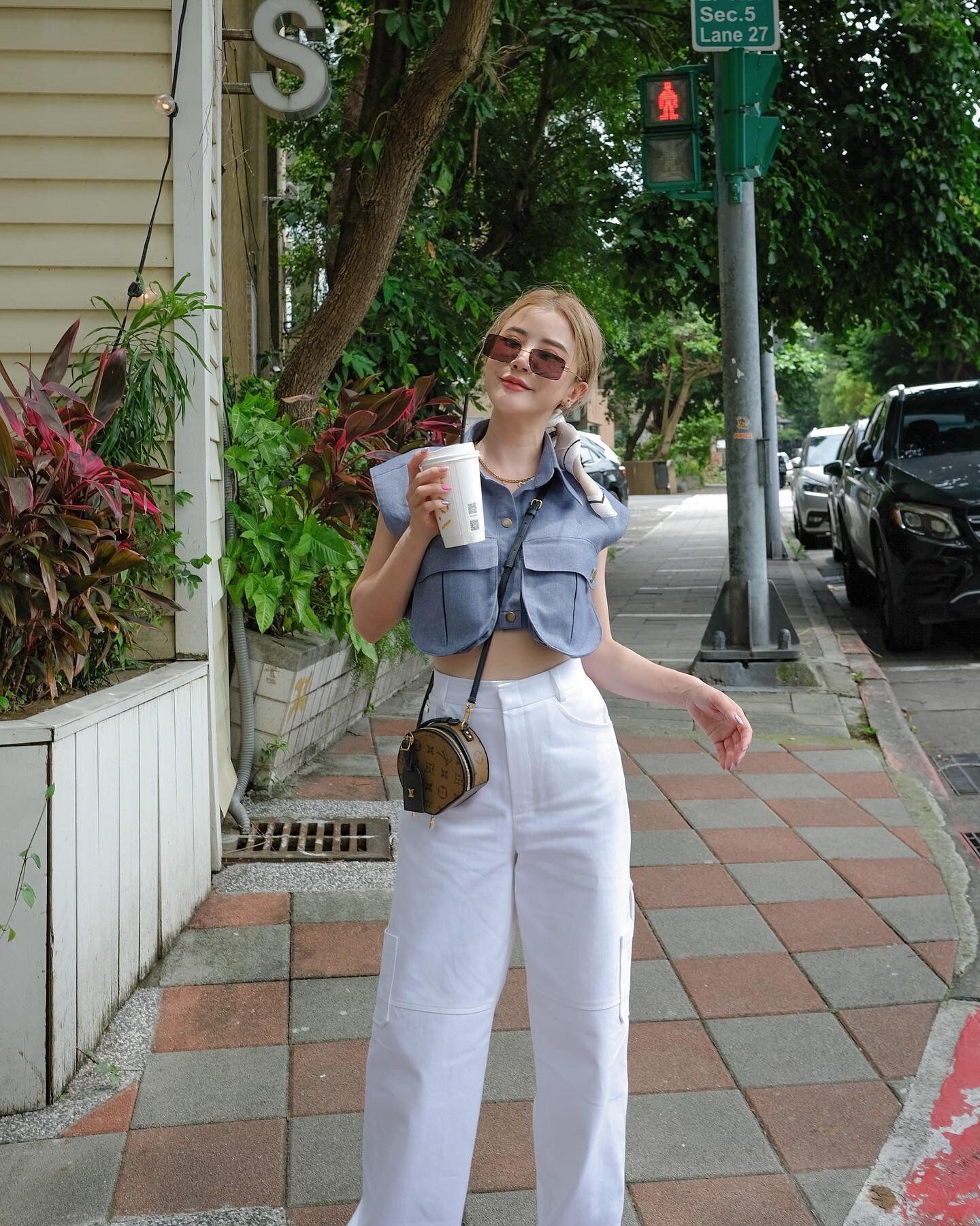 FOMO (BLUEJEANS-WHITE)SET | Lazada.co.th