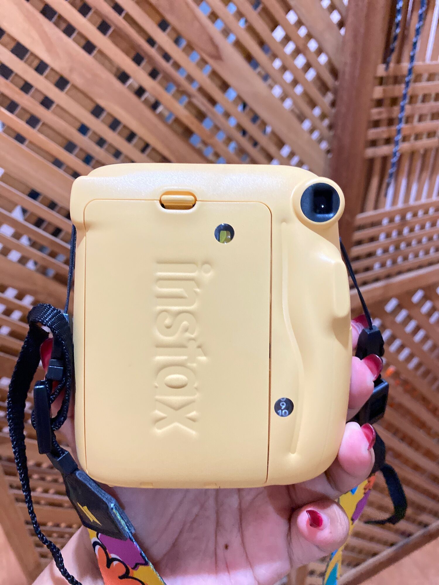 กล้องโพลารอยด์มือ2 Instax Fujifilm Mini 11 BTS Butter - BloomingInApril ...