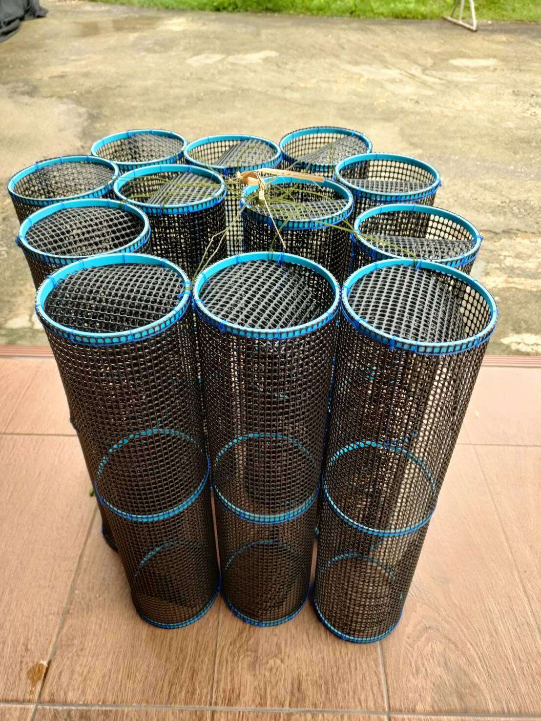 ไซดักกบ ที่ดักกบ พลาสติก ชุด10ลูก | Lazada.co.th