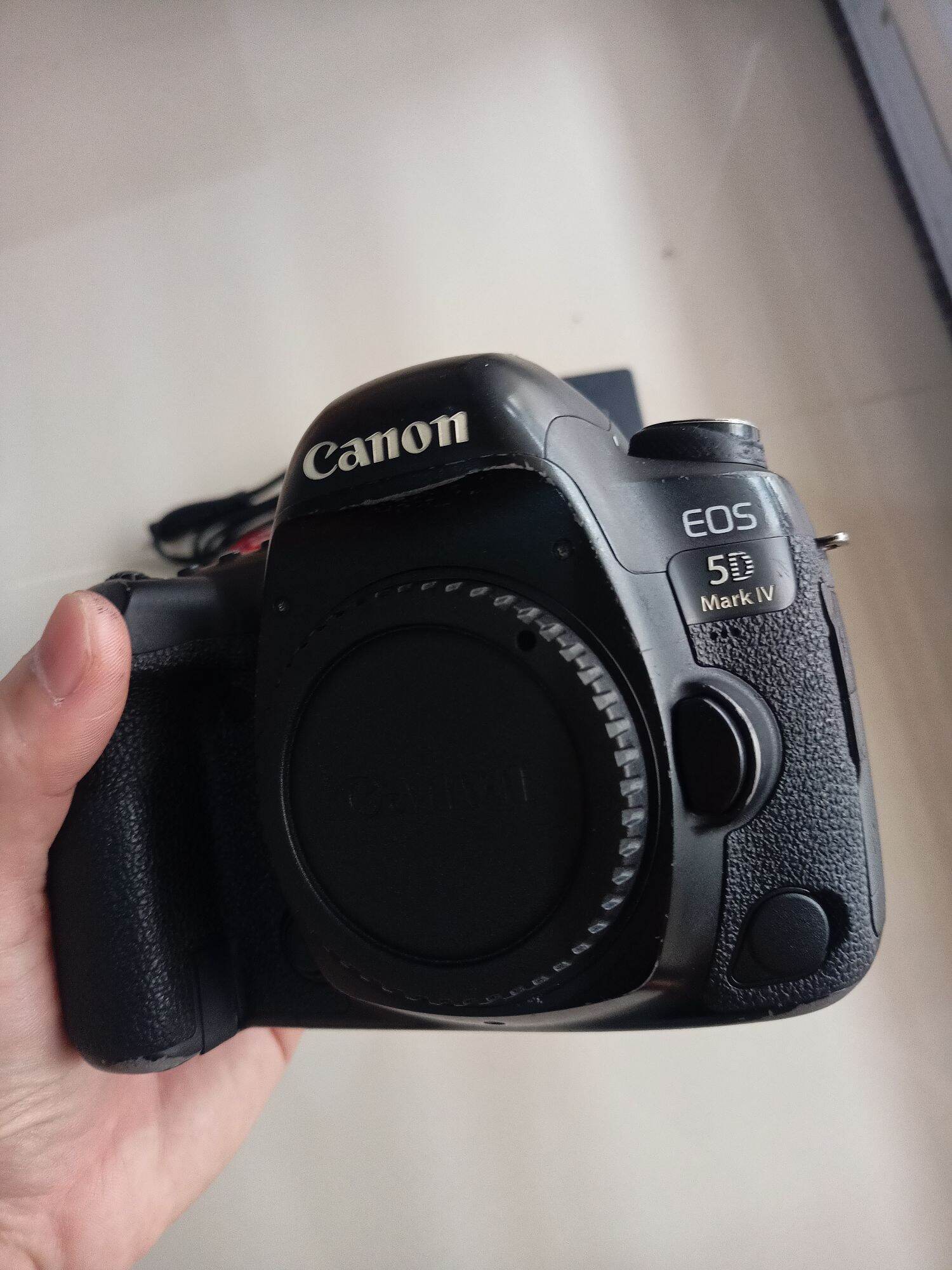 Canon 5D MK IV หมดประกันศูนย์ สภาพใช้งาน - 10pom shop - ThaiPick