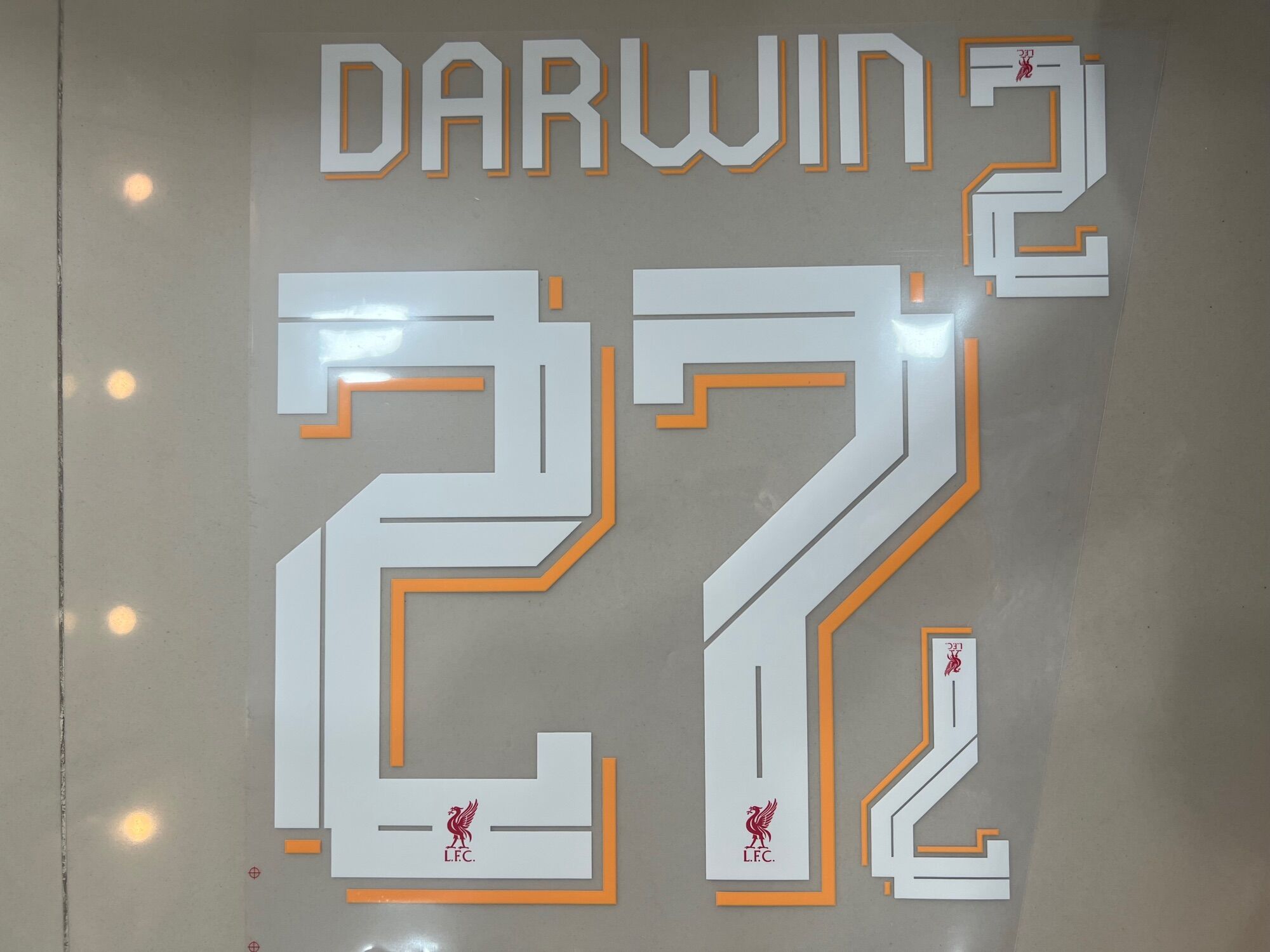 UCL. DARWIN แถมเบอร์กางเกง เบอร์ติดเสื้อกีฬาตัวโปรด ใช้เตารีดทำได้เอง ...