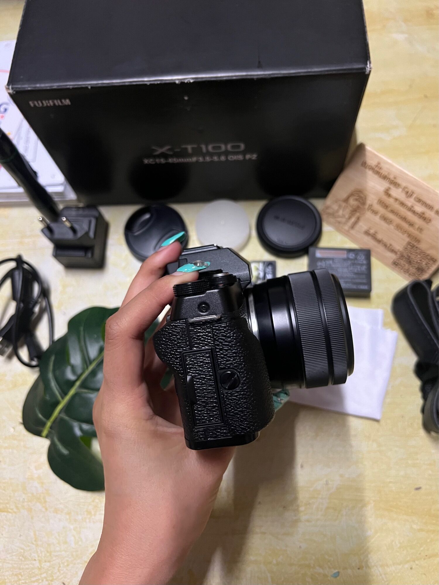 กล้องถ่ายรูป รุ่น ฟูจิ XT100 สีดำ เมนูไทย - Casiospoh_tt - ThaiPick