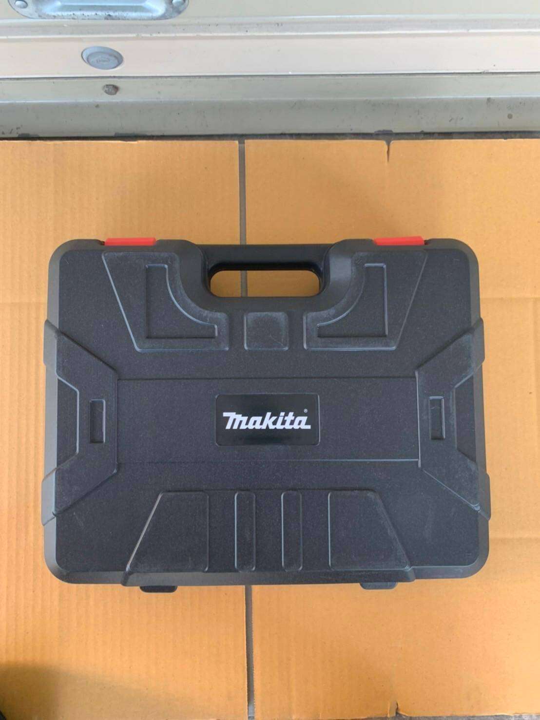 Makita เลื่อยชักไร้สาย 168V แถมใบเลื่อย 4 แบบ แบต 2 ก้อน และกล่องเก็บอุปกรณ์สะดวกต่อการจัดเก็บ ...