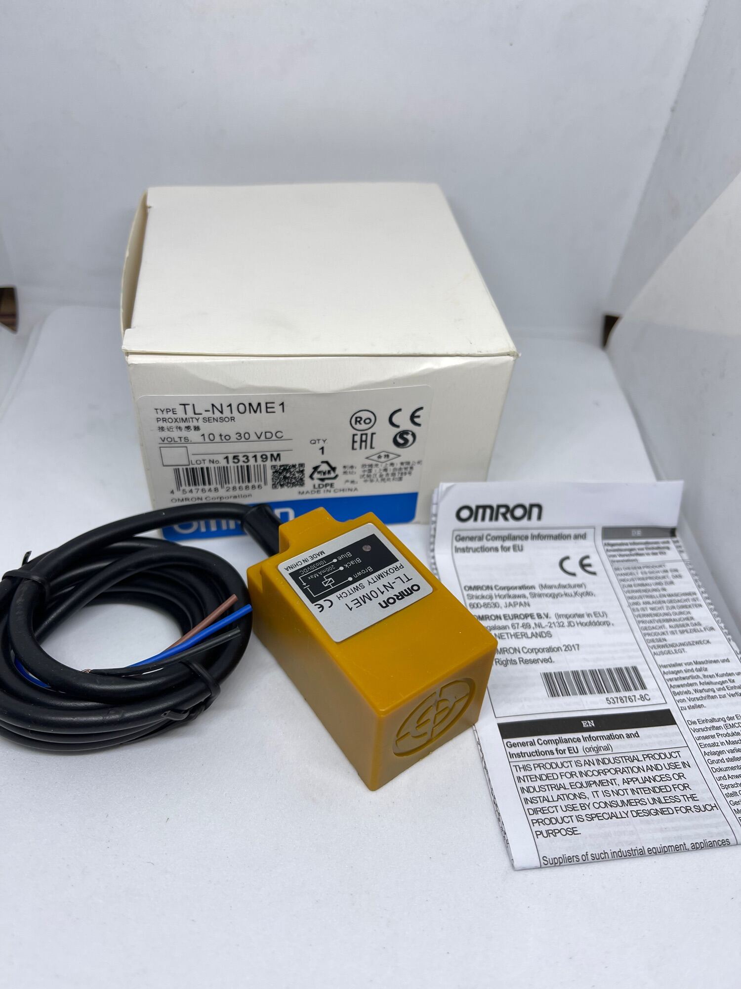 TL-N10ME1 OMRON (รับประกันสินค้านานที่สุด) Proximity Switch Sensor NPN (NO) ระยะ 10mm 10VDC to ...