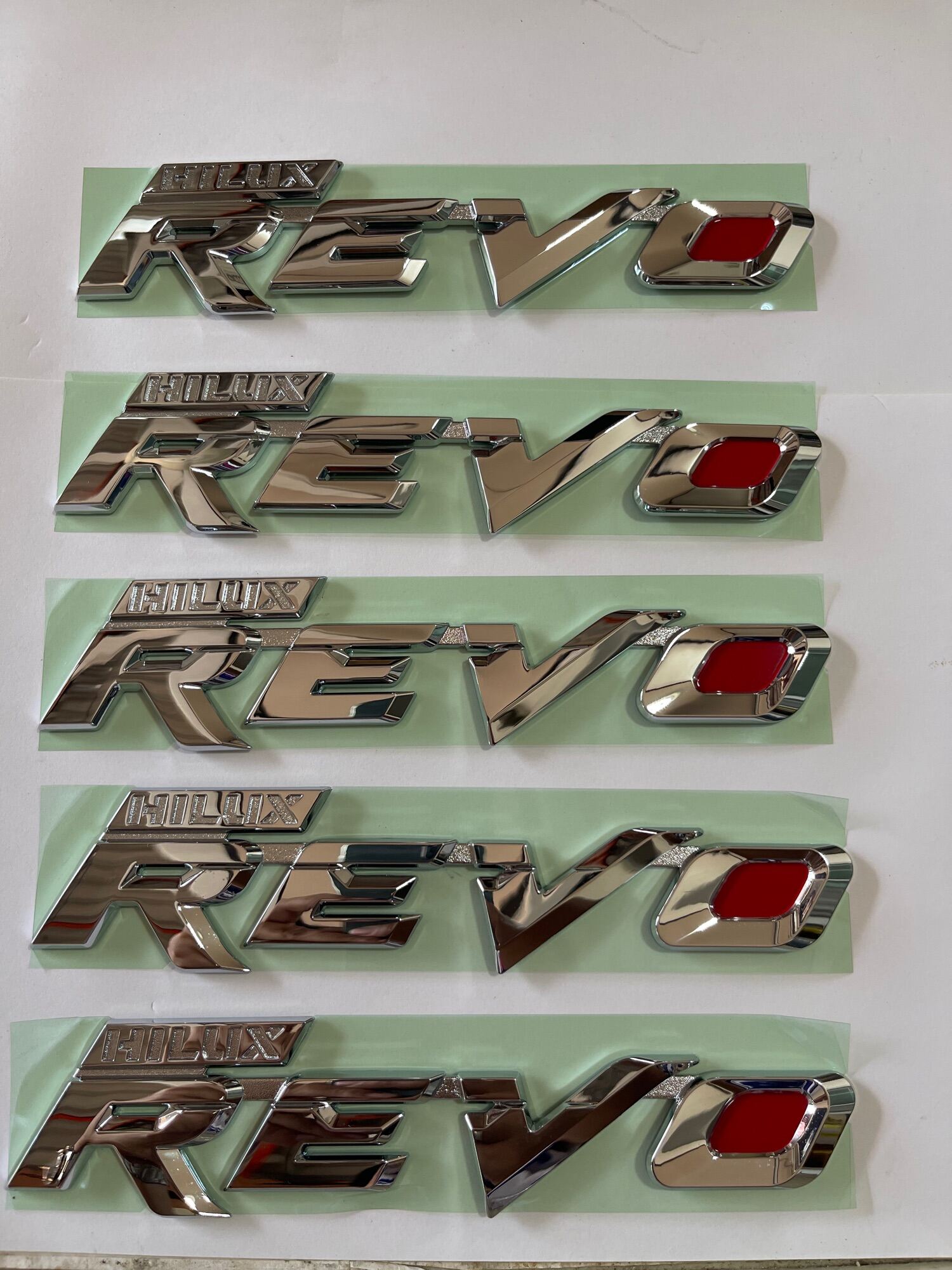 LOGO REVO โลโก้รีโว้ LOGO REVO คำว่ารีโว้ ข้างประตู ฝาท้าย กระบะ รีโว้ ...