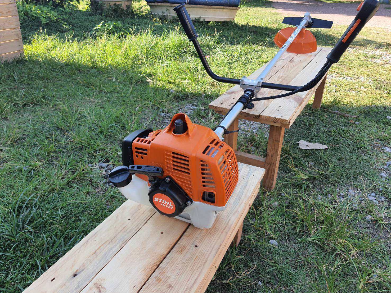 เครื่องตัดหญ้า Stihl Fs 230 แท้1,000,000% เเบรนด์เยอรมัน ราคาประหยัด แบรนด์ระดับโลก | Lazada.co.th