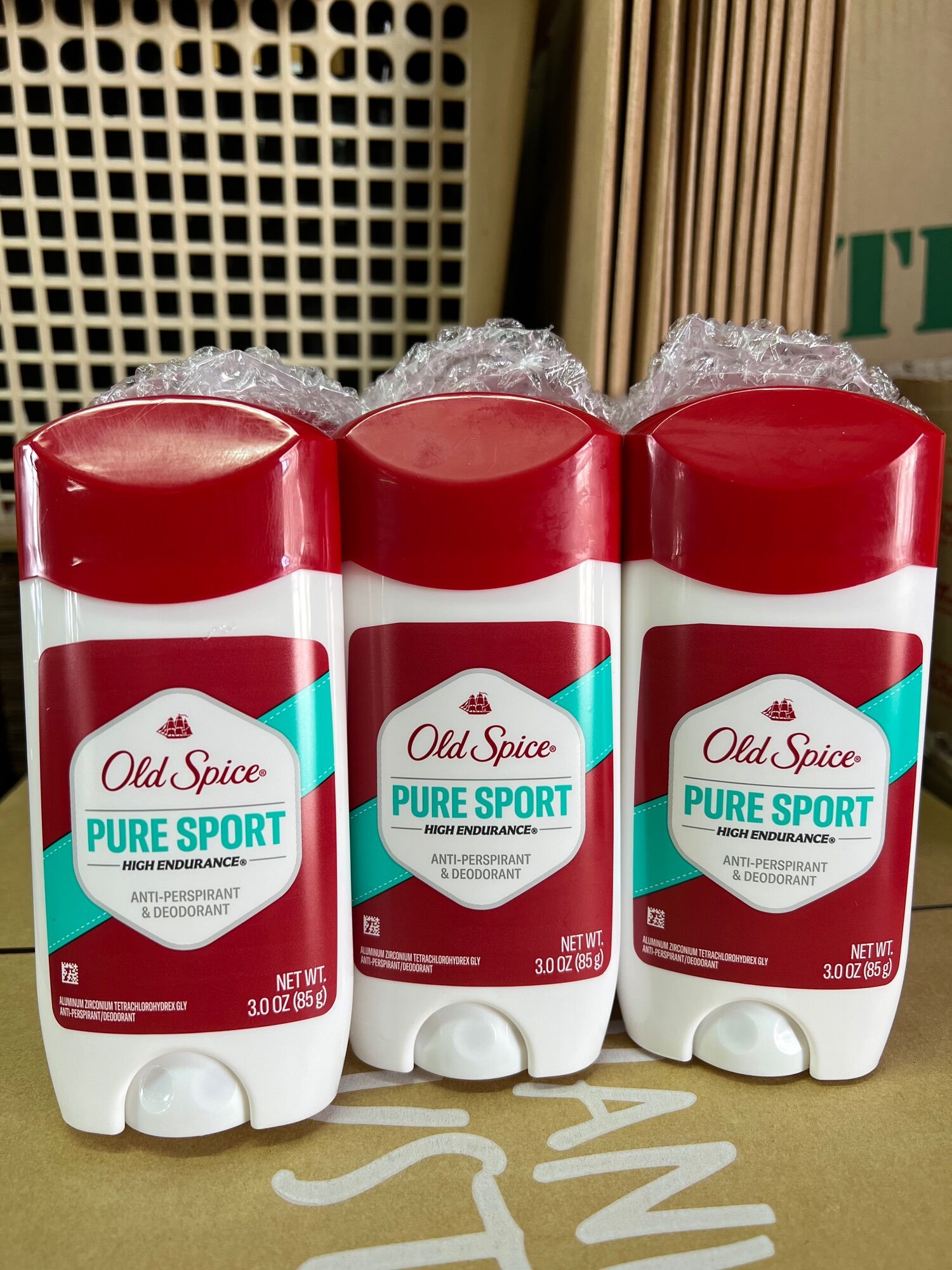 Old Spice 68g. (Pure Sport) Old Spice 85g. ( OriginalFresh) - Ton Zing ...