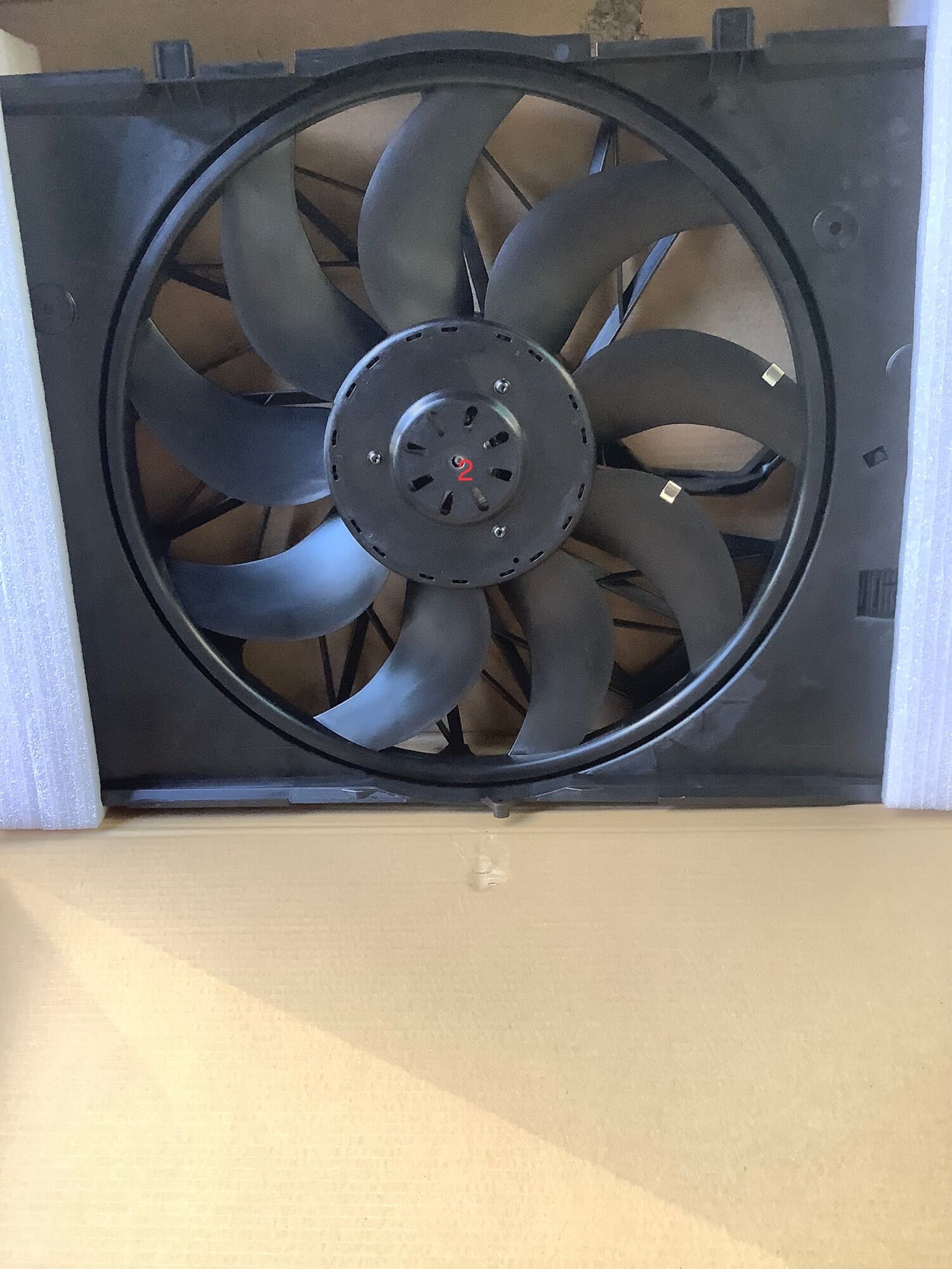 พัดลม หม้อน้ำ BMW E60,E65,E66 ซีรี่ 5 Part no. 17427543282 | Lazada.co.th