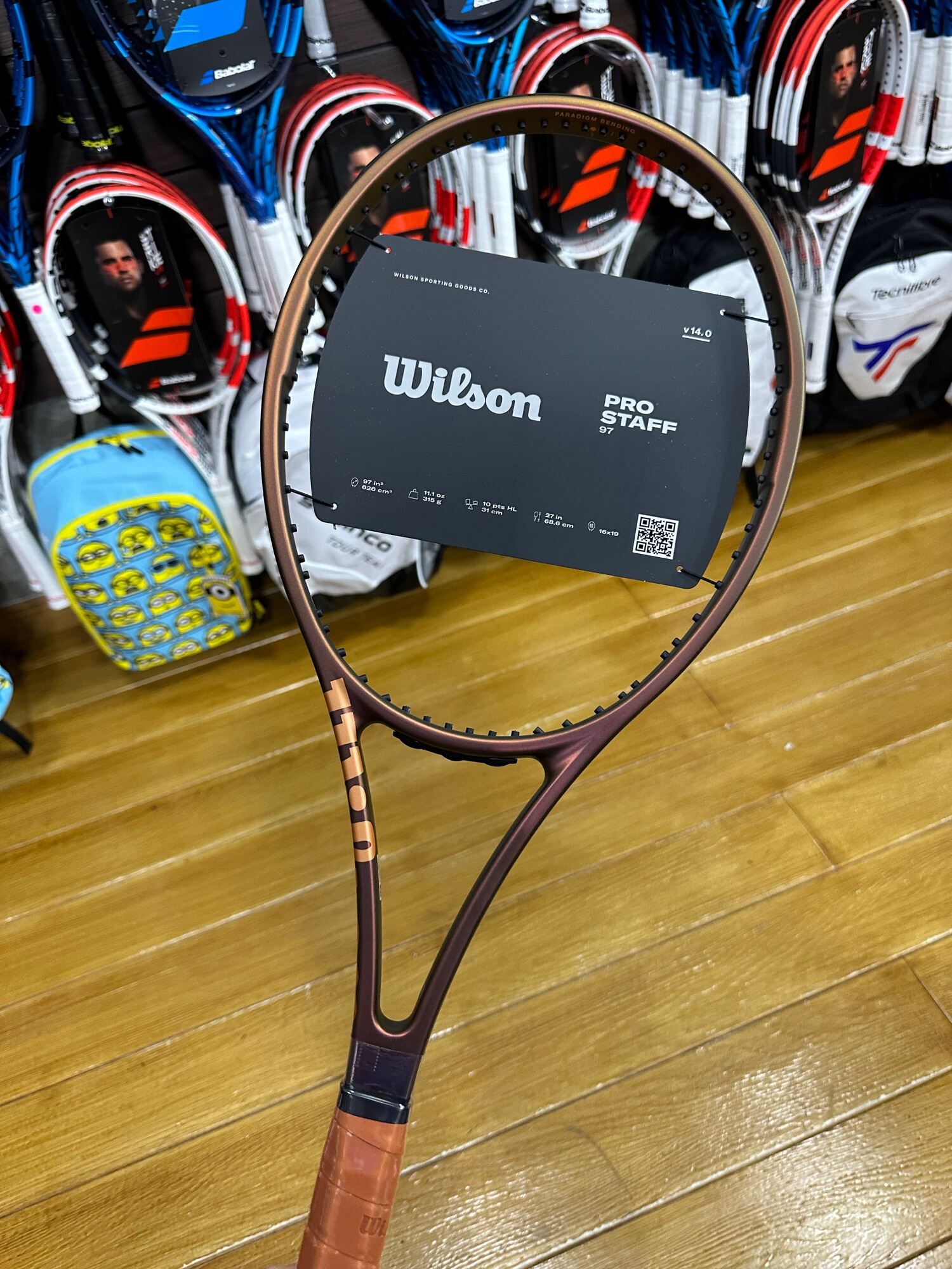 ไม้เทนนิส WILSON PRO STAFF 97 V14 RACKET * สินค้าสั่งทำตามออเดอร์ ไม่รับเปลี่ยน หรือคืน ...
