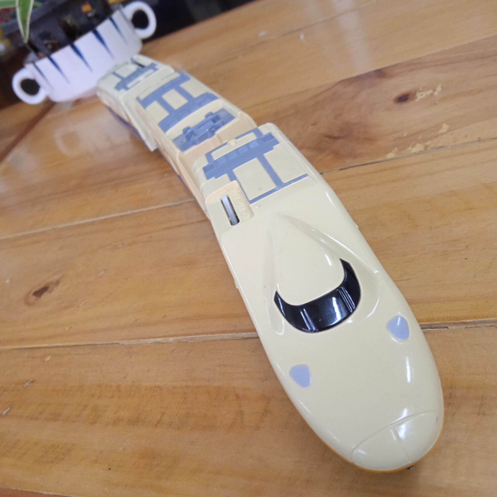 รถไฟ Tomy แท้ ขบวน E 4 max shinkansen ขาย 85 บาท - เบนนี่ ลุงรถไฟ ...