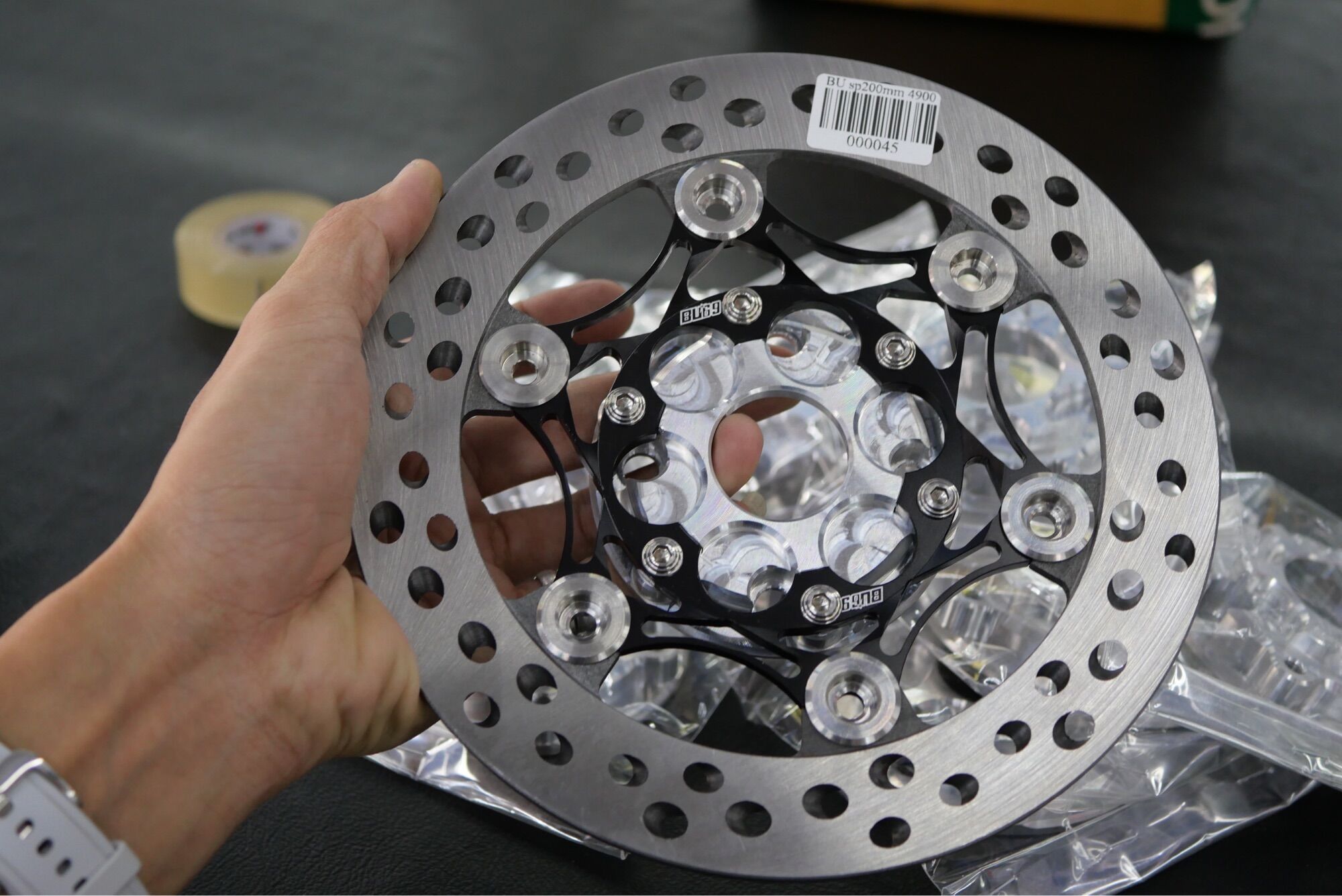 แผ่นรองจาน BU69 ดุม ลีโอ | Lazada.co.th