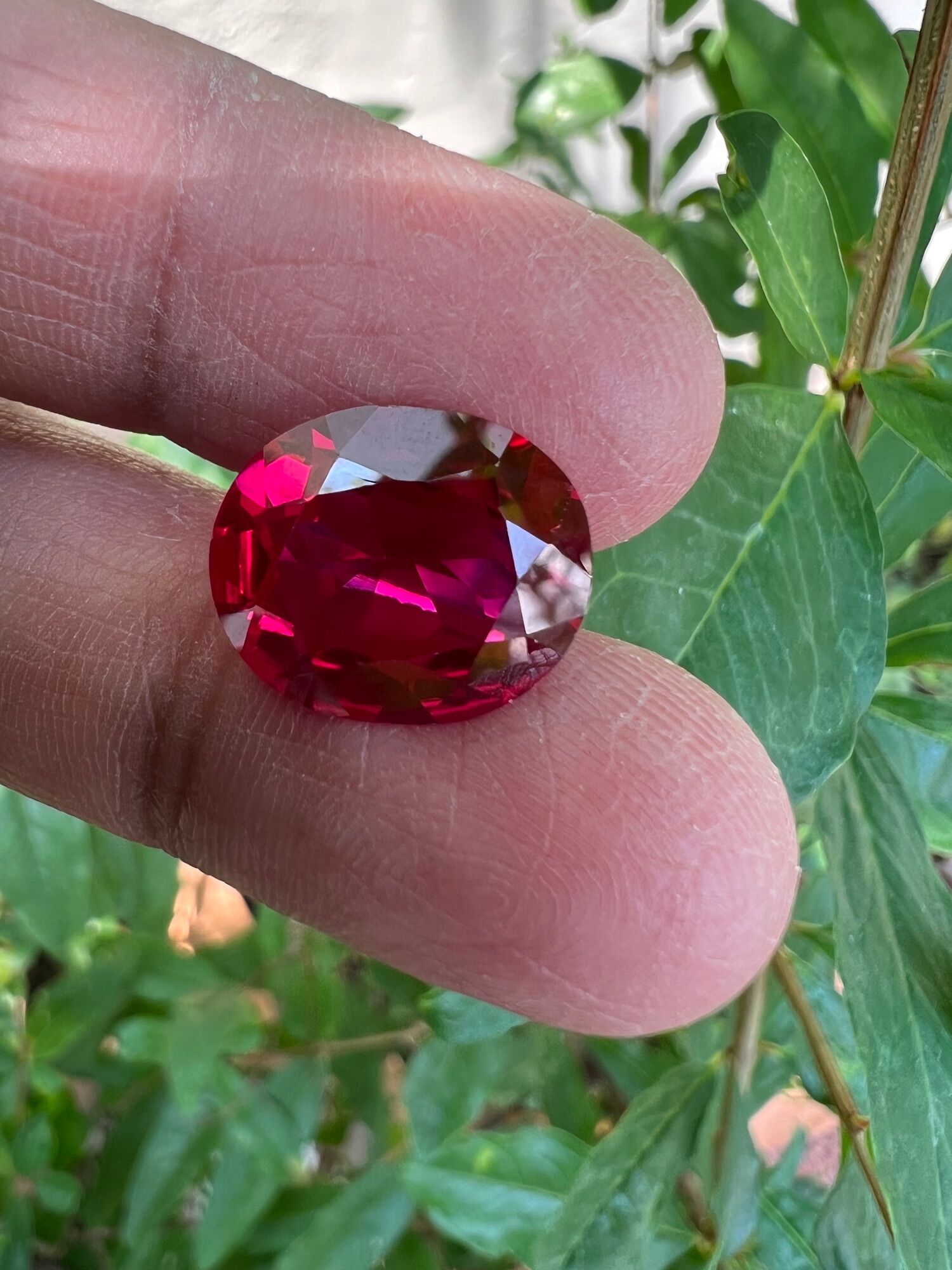 ทับทิม พม่าเทียม 6 กะรัต(CARATS) พลอย ขนาด 10X12 มิล ( MM)1 Pcs( 1 เม็ด) OVAL SHAPE LAB MADE RED ...