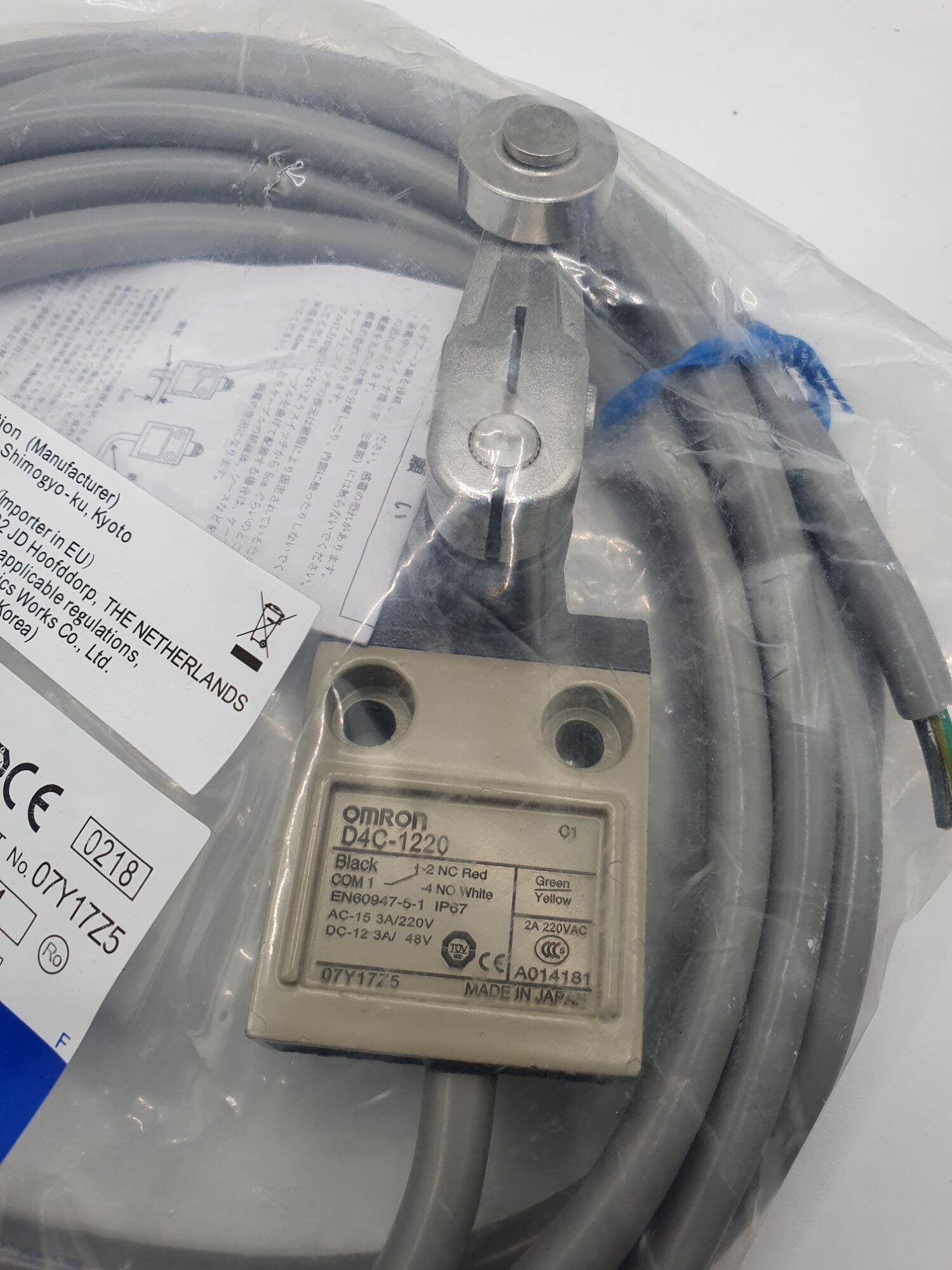 D4C-1220 สายยาว3เมตร LIMIT SWITCH OMRON ของใหม่ ส่งที่ไทย🇹🇭 | Lazada.co.th