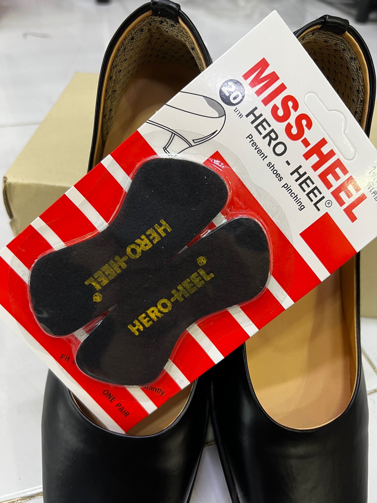แผ่นกันรองเท้ากัด MISS-HEEL HERO-HEEL ช่วยกันรองเท้ากัด ช่วยให้รองเท้า ...