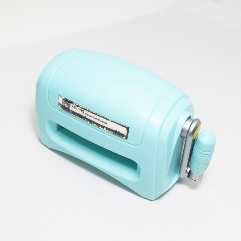 เครื่องตัดไดคัทแบบทำมือและกระดาษรองตัด2024ใหม่สำหรับทำสมุดภาพแบบ DIY | Lazada.co.th