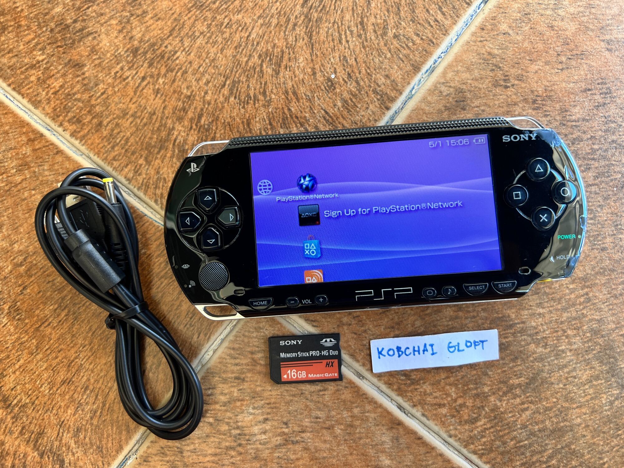 SONY PSP 1000 เครื่องแท้ เมมโมรี่ ลงเกมแล้ว พร้อมเล่น - Gloft_Shop ...