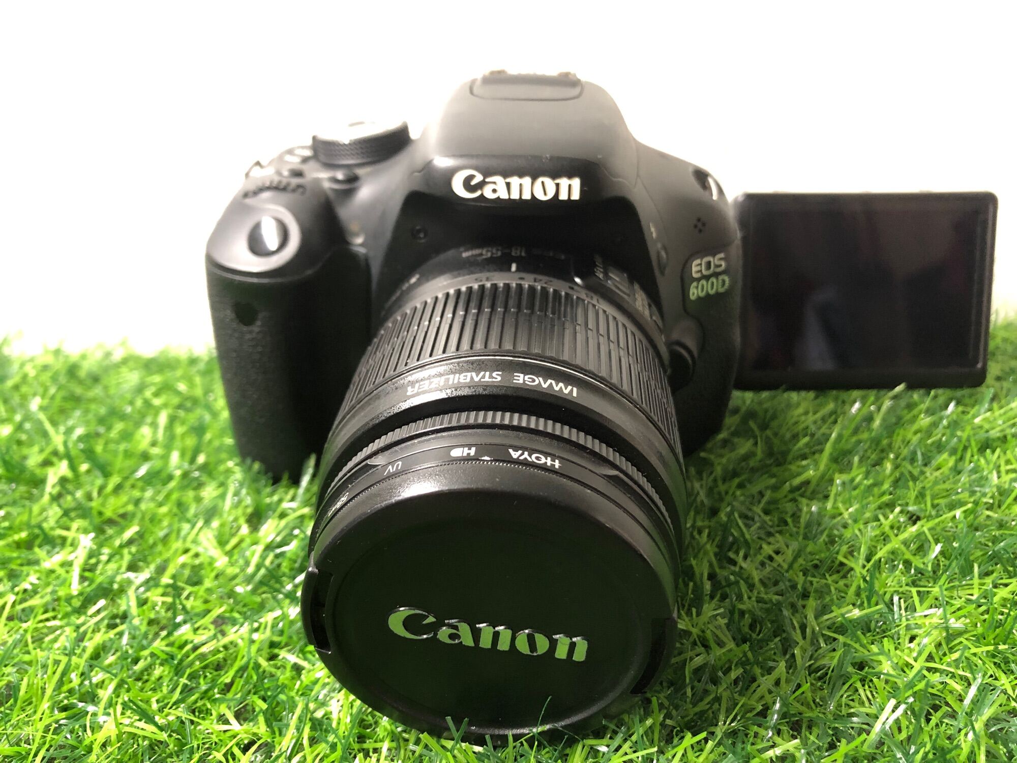 Canon 600D - A two hands - ThaiPick