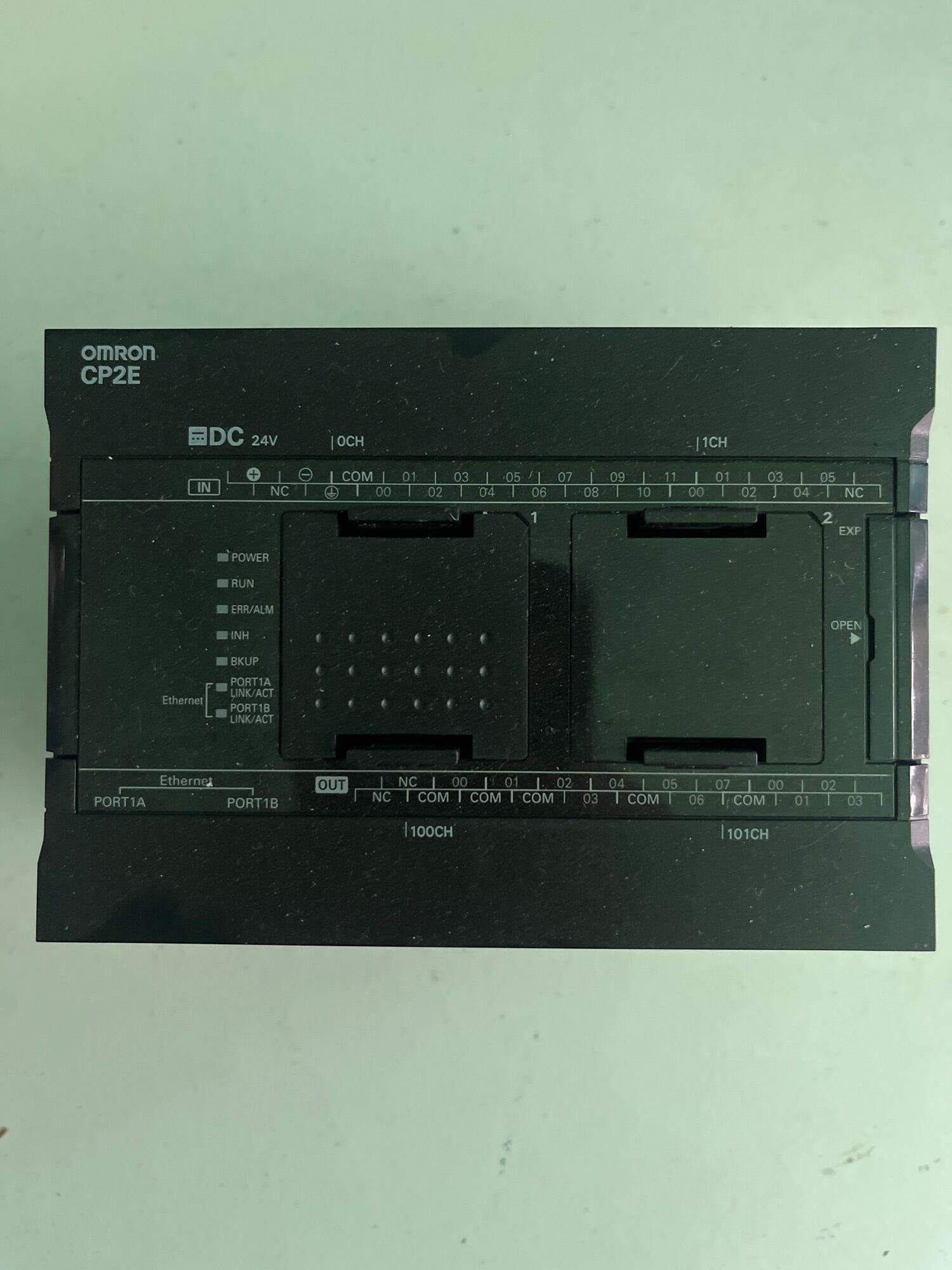 PLC OMRON CP2E-N30DR-D | Lazada.co.th