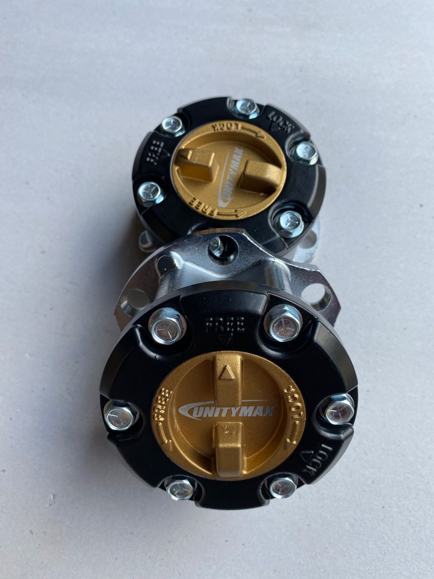 ฟรีล๊อค Vx80 เกรด A ( ขายเป็นคู่ ) | Lazada.co.th