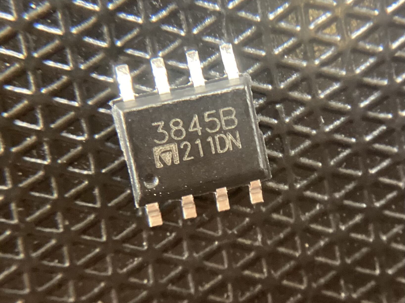 UC3842AN (DIP-8) (SOP-8) UC3843AN UC3844AN UC3845AN UC3842 UC3843 UC3844 UC3845 UC3842B UC3843B ...