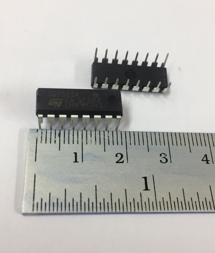 3ชิ้น SG3525 SG3525A ไอซี ภาคขยายสัญญาณ PWM Controllers, Regular Pulse ...