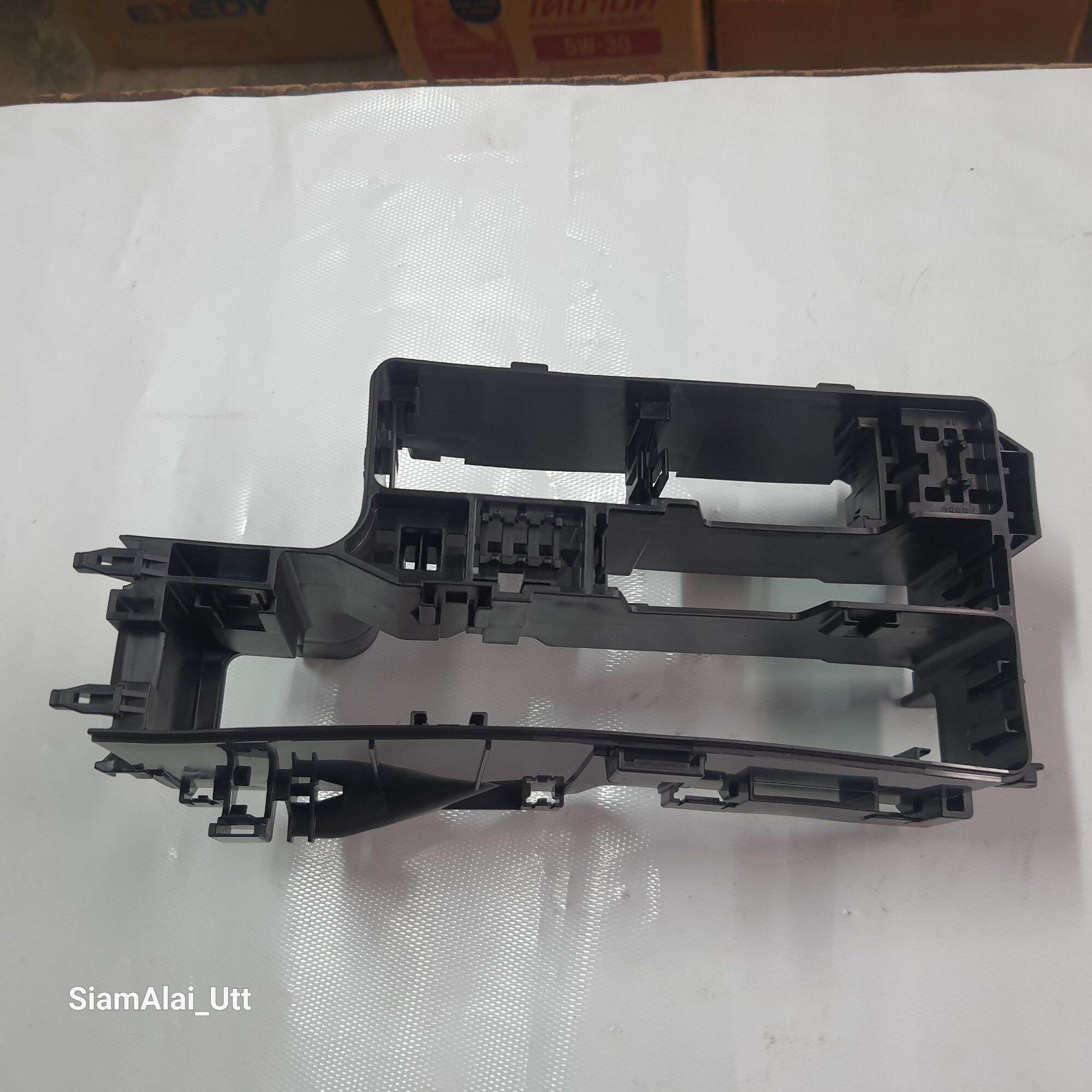 กล่องฟิวส์ TOYOTA VIGO วีโก้ แท้ (เฉพาะตัวฐาน)ไม่รวมฝาครอบ แท้ใหม่เบิก ...