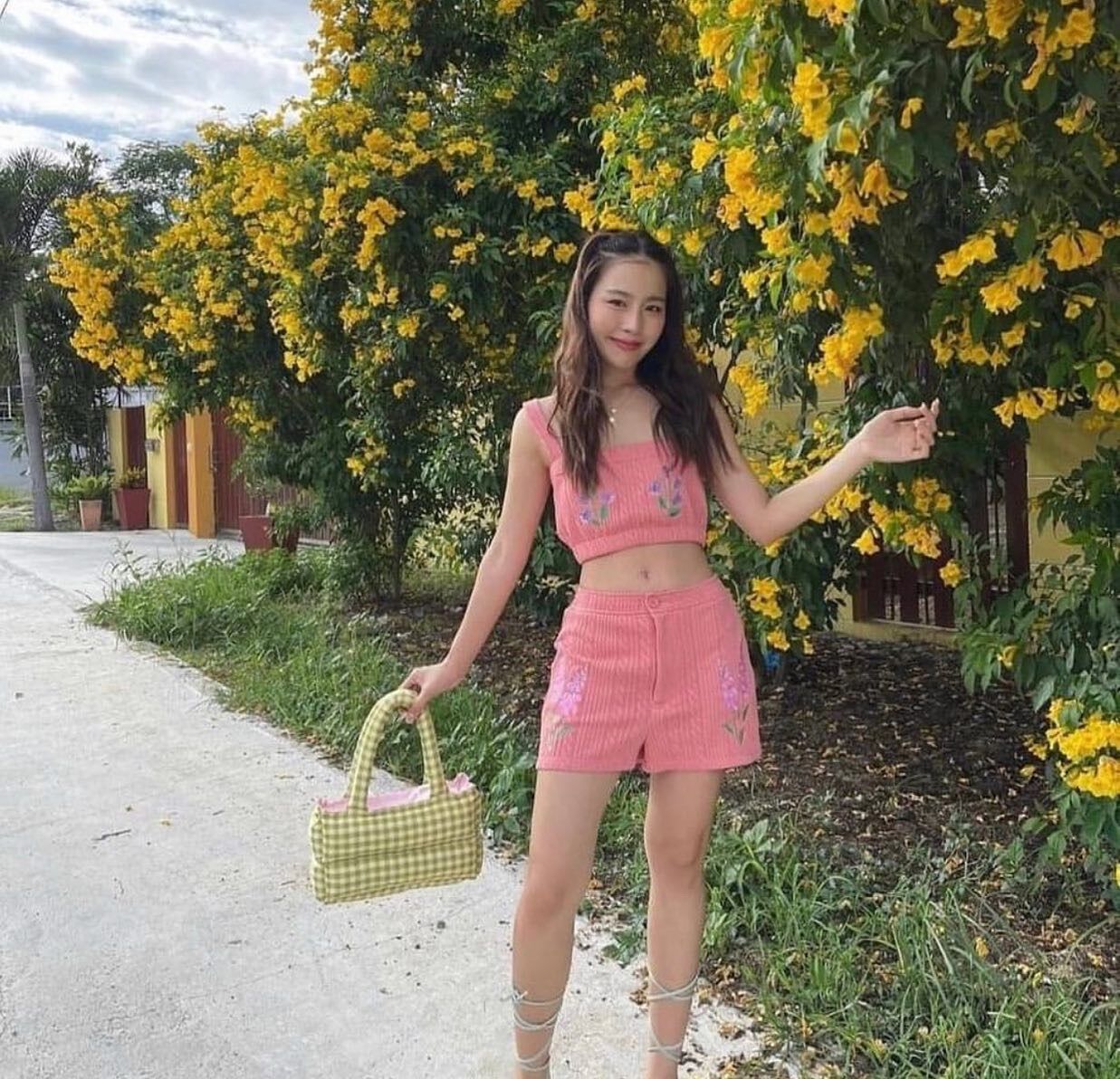 3 Piece - Knitted Daisy Triple Short Set [Poonyisa] - pimnadacloset ...