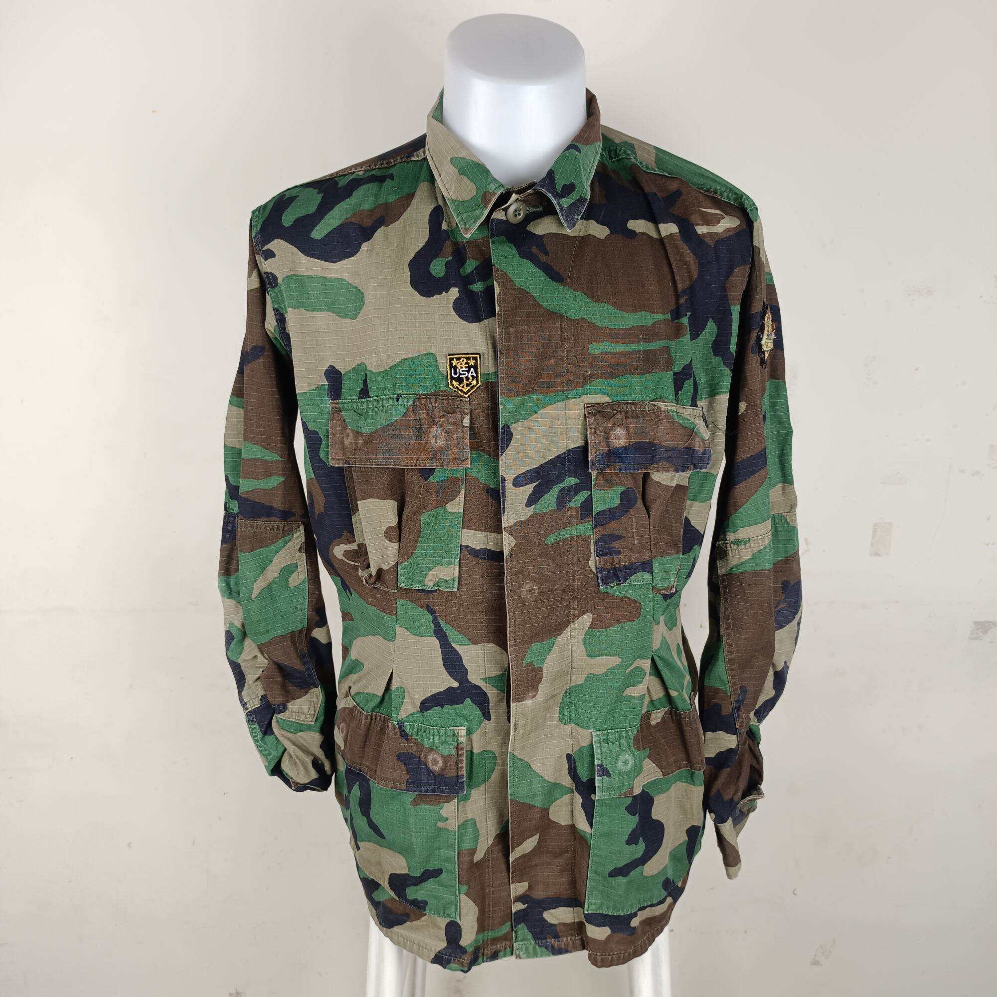 Y105 เสื้อกองทัพสหรัฐ(ของแท้) อก44ลายWoodland ผ้าก้างปลาแก้ทรงมา(อ่าน ...