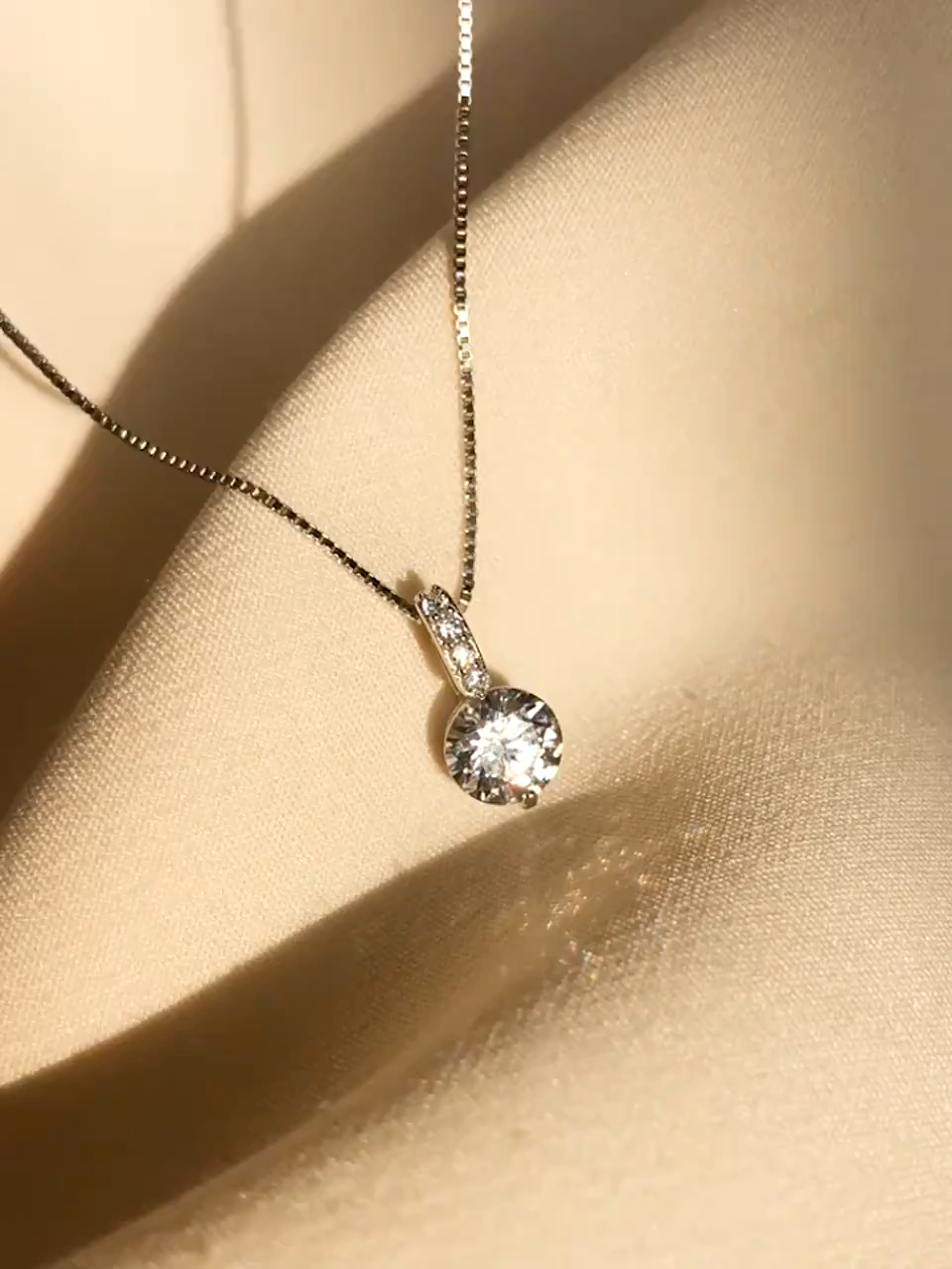 GLAMOR Classy Key สร้อยคอเงินแท้ จี้เพชร สไตล์เกาหลี สร้อยคอแฟชั่น ...