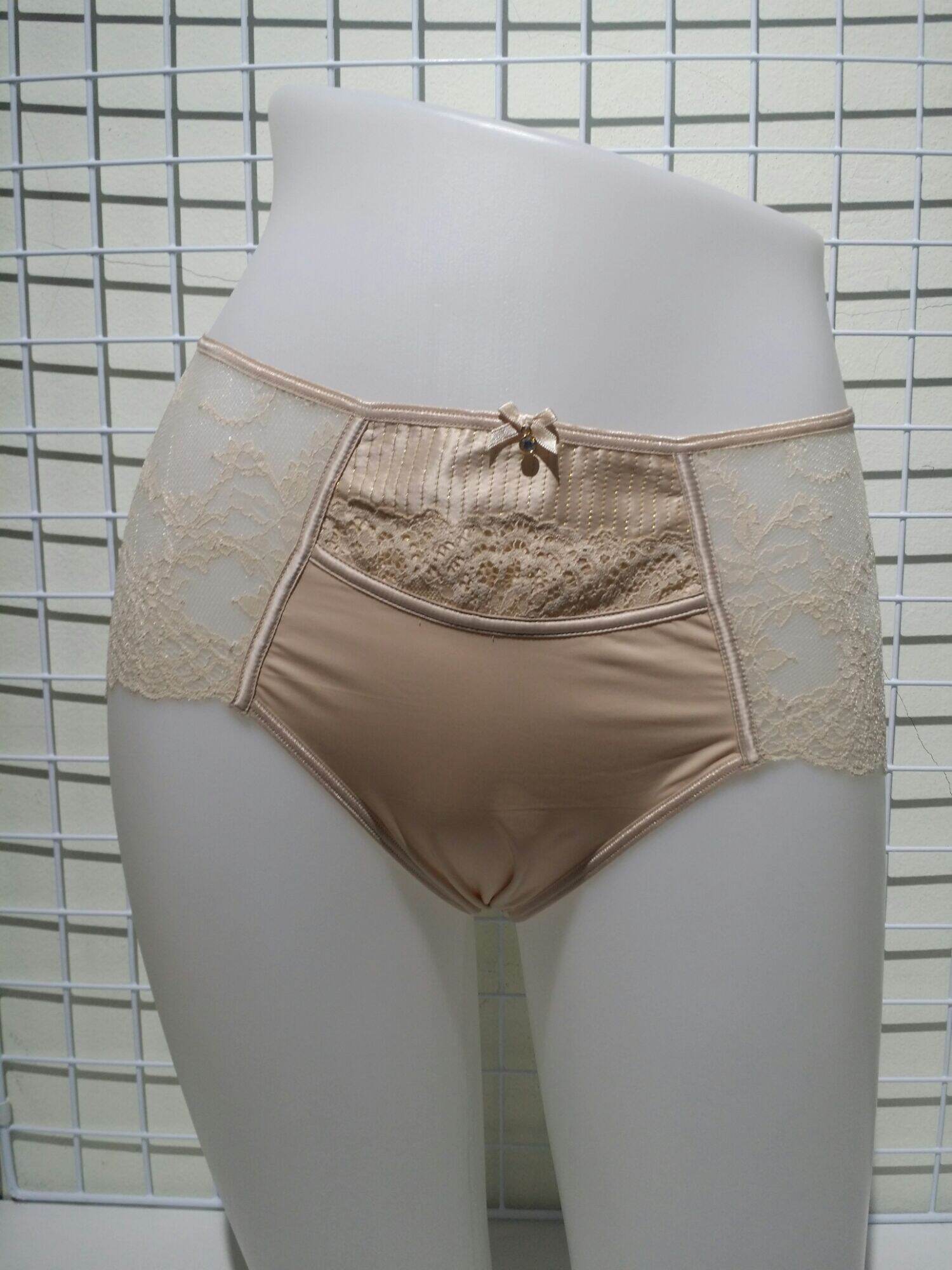 [เกรด1] Wacoal Glam สุดหรู รุ่น WD8069 กางเกงในเอวสูง ยกกระชับ ลาย ...