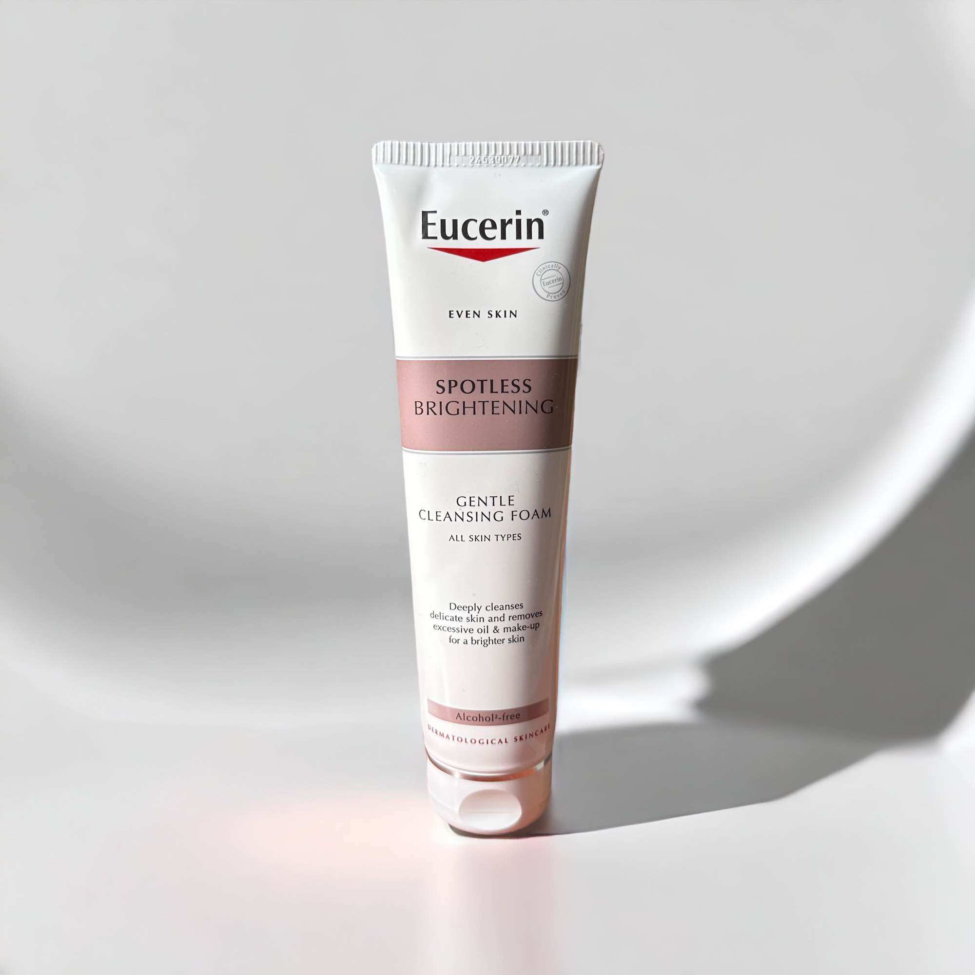 โฟมล้างหน้า EUCERIN Spotless Brightening Gentle Cleansing foam 150g ...