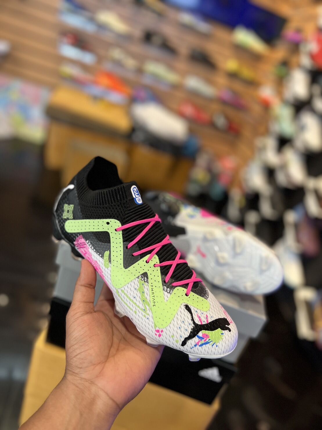 รองเท้ากีฬา รองเท้าฟุตบอล รองเท้าสตั๊ด Puma Future Ultimate Brilliance ...