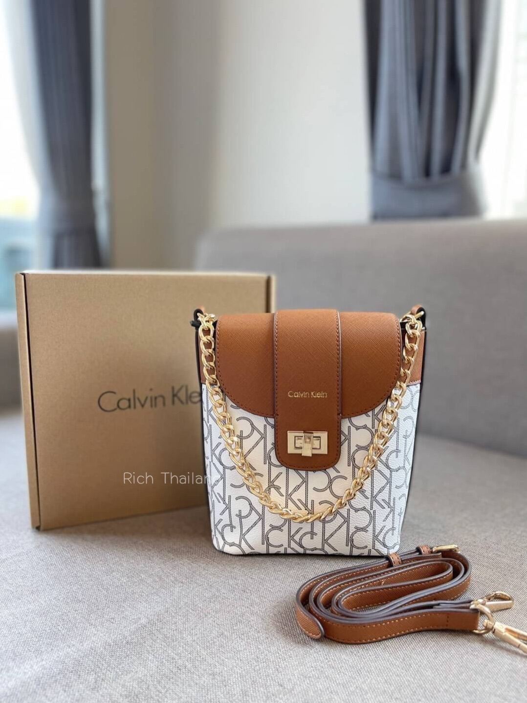 กระเป๋า cal vin bag สายสะพาย Crossbody อุปกรณ์ครบกล่อง - RICH Thailand - ThaiPick