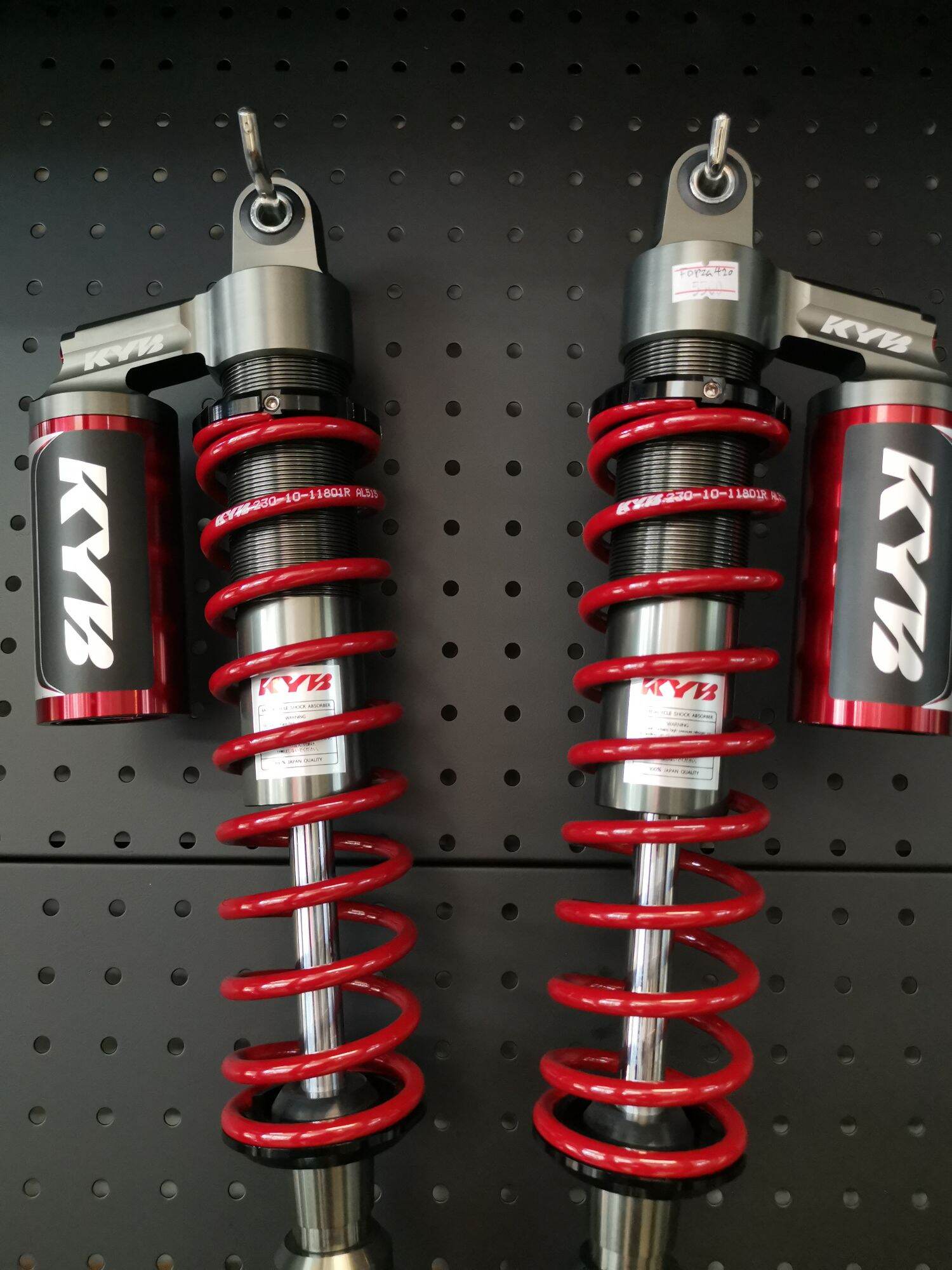 KYB Forza 300 350 , ADV 350 K-Elite 420 mm โช๊คแก๊ส ปรับรีบาวด์ได้ แบรนด์ญี่ปุ่น ของแท้