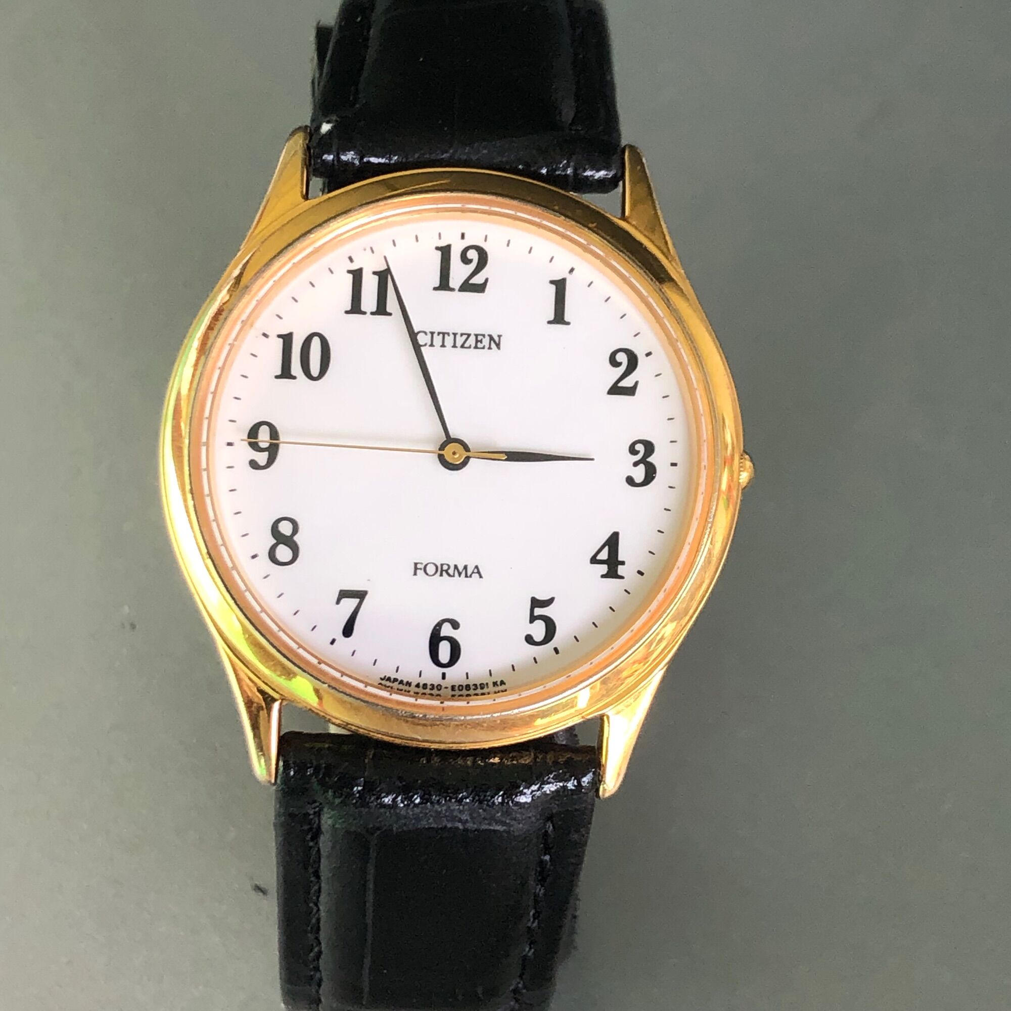 นาฬิกา CITIZEN FORMA ระบบถ่าน หน้าปัดสีทองตัวเรือนทองไมคอน ชุดเข็มสีทอง ...