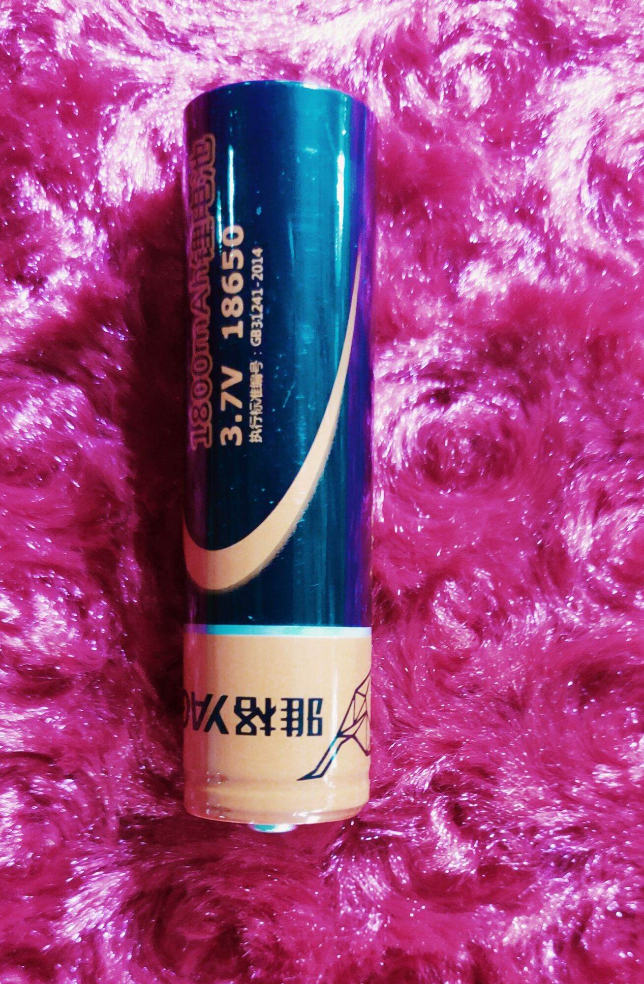 YAGE YG-U106ไฟฉายแสงสีขาวถอดเปลี่ยนแบตเตอรี่ได้ ใช้งานได้ต่อเนื่องใช้งานได้ยาวนานคาดหัวสว่างตลอด ...