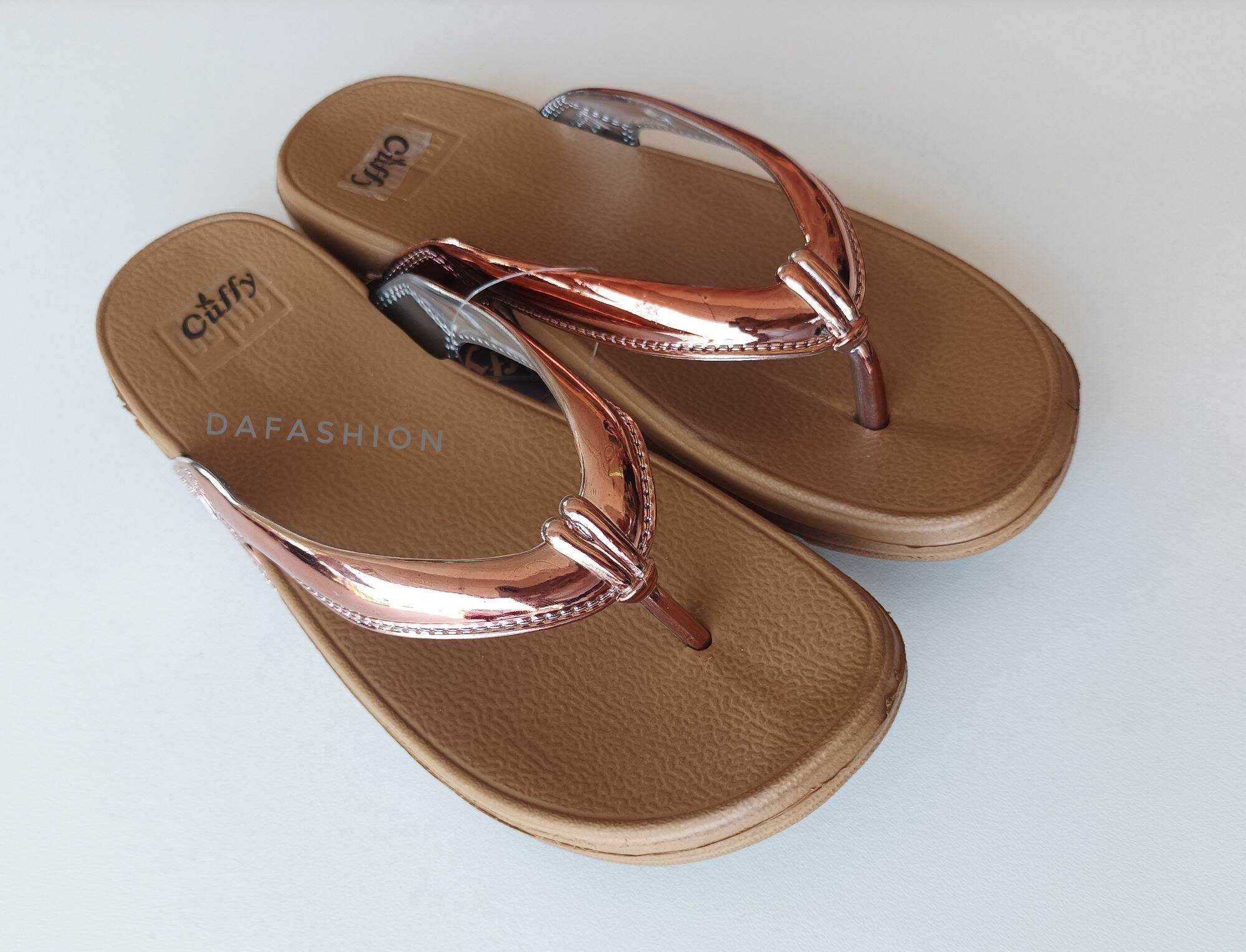 รองเท้าแตะ หูคีบ ผู้หญิง สไตล์flipflop | Lazada.co.th