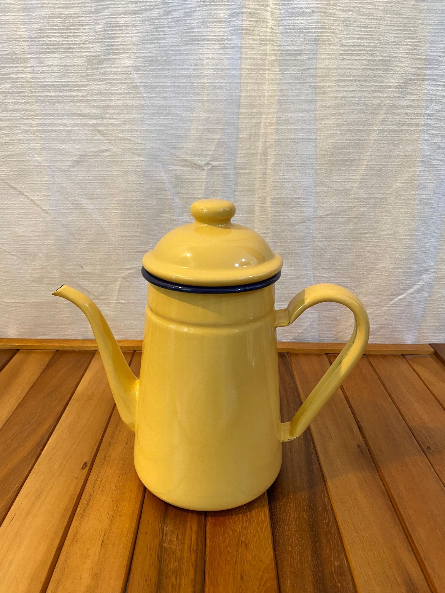 Enamel tea pot : yellow pastel | Lazada.co.th