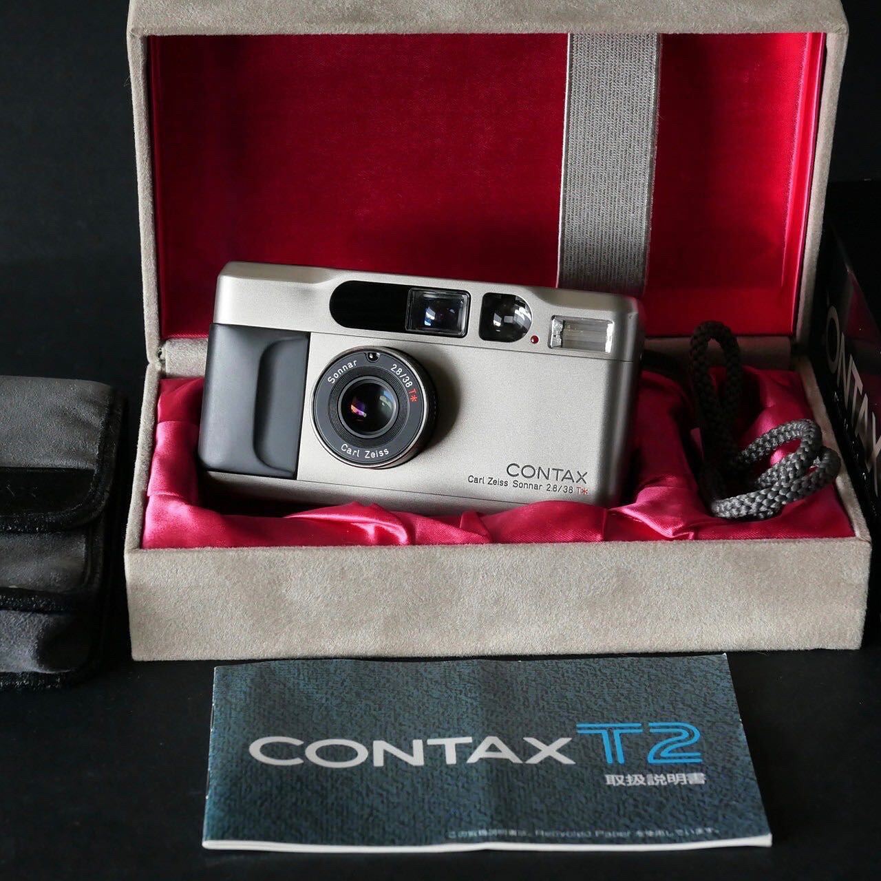 Contax T2 Champagne ( Top Mint ) - Leica.Naitounoi - ThaiPick