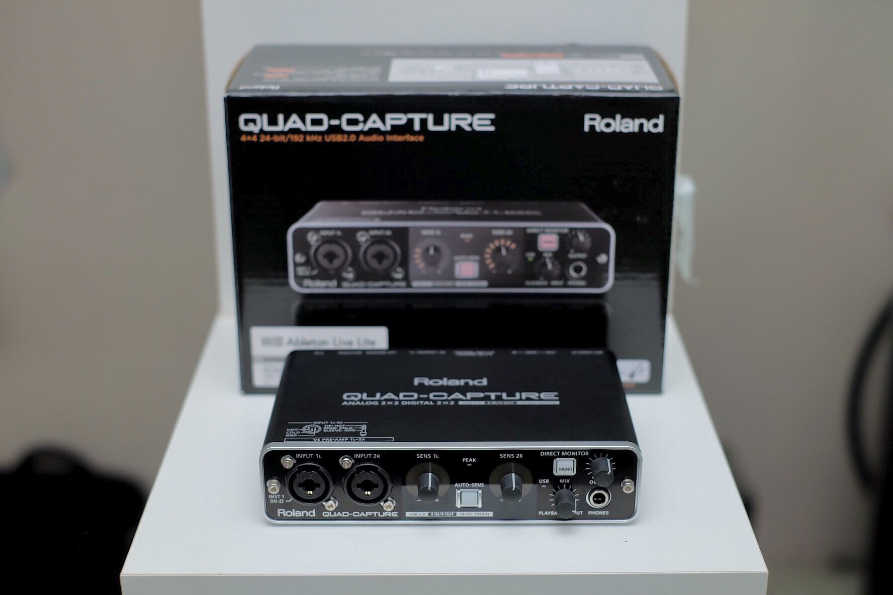 Roland Quad-capture audio interface อินเตอร์เฟส เครื่องบันทึกเสียง | Lazada.co.th