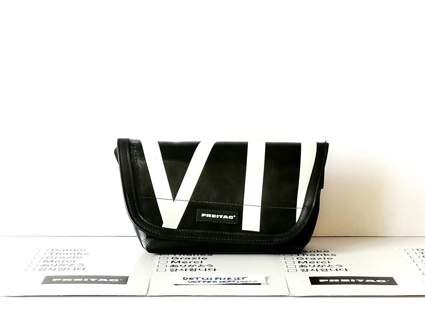 Freitag รุ่น Jamie “ vi “ in Black มือ 1 แท้กห้อย ของแท้ 100% | Lazada ...