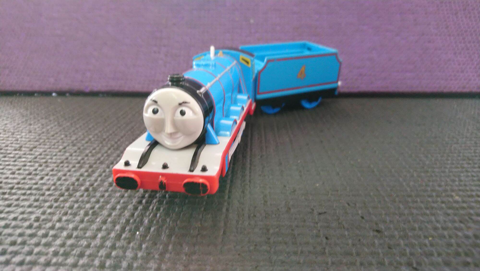 Tomy Plarail Thomas & Friends Gordon โทมัสและผองเพื่อน | Lazada.co.th