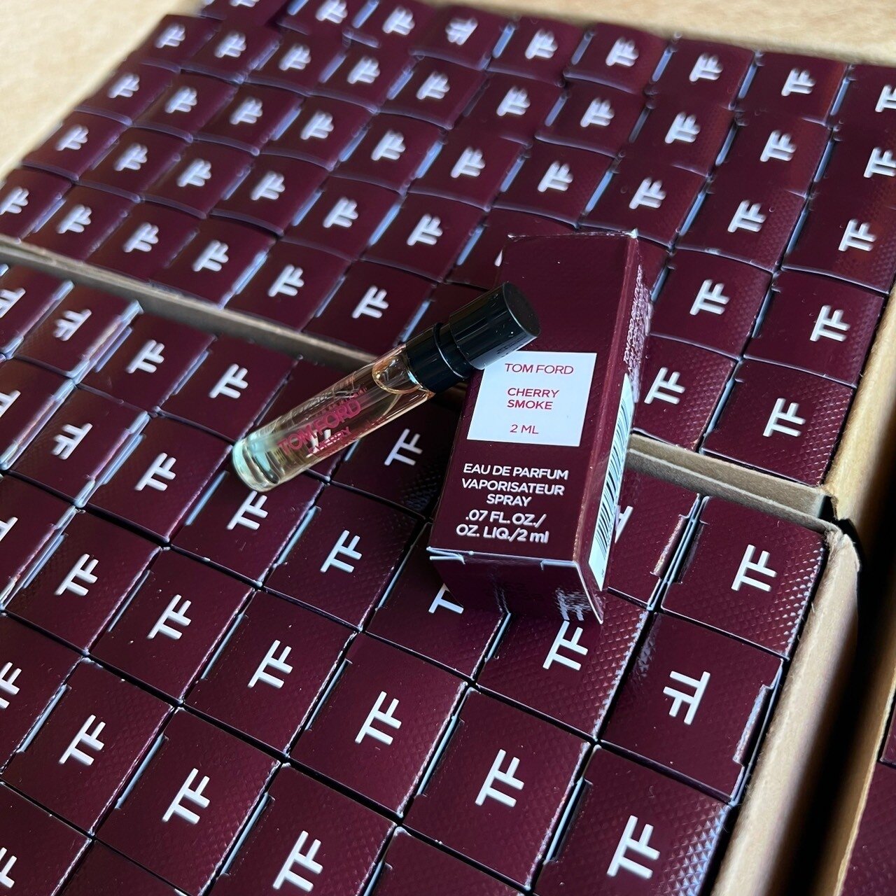 Tom Ford Cherry Smoke EDP 2ml - Princess House Shop - BJY - ThaiPick