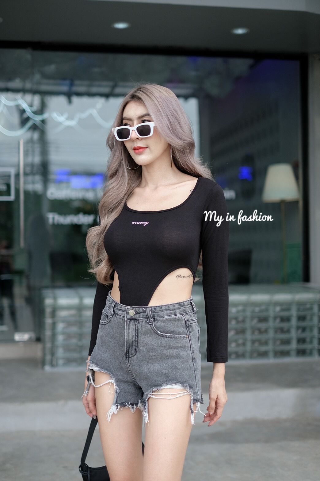 BODY SUIT????????บอดี้สูทแขนยาว คอเหลี่ยม งานสกรีนอย่างดีทรงเอวเว้าสูง มินิมอล เก๋ๆ ใส่เที่ยว ...