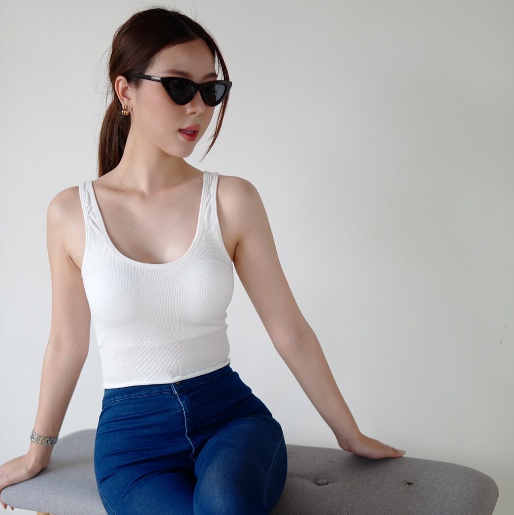 รหัส005 MOLTIDA Studio เสื้อกล้ามครอปผ้าร่อง เนื้อทอแน่น เสริมฟองน้ำสุดปัง รุ่นนี้มีให้เลือก 4 ...