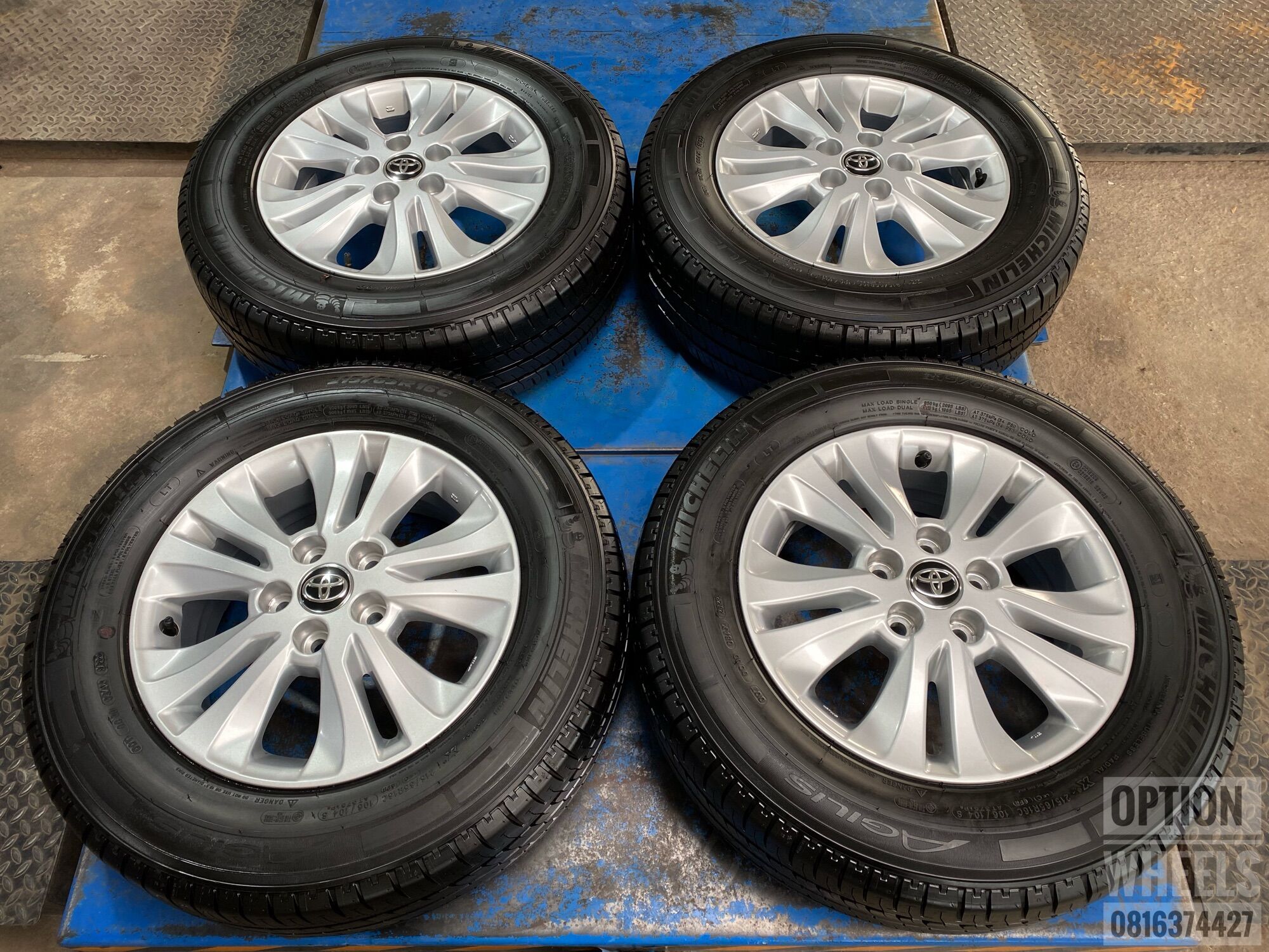 ล้อแม็กป้ายแดง HONDA CITY HATCHBACK ขอบ15 พร้อมยาง MAXXIS 185 60 R15 ...