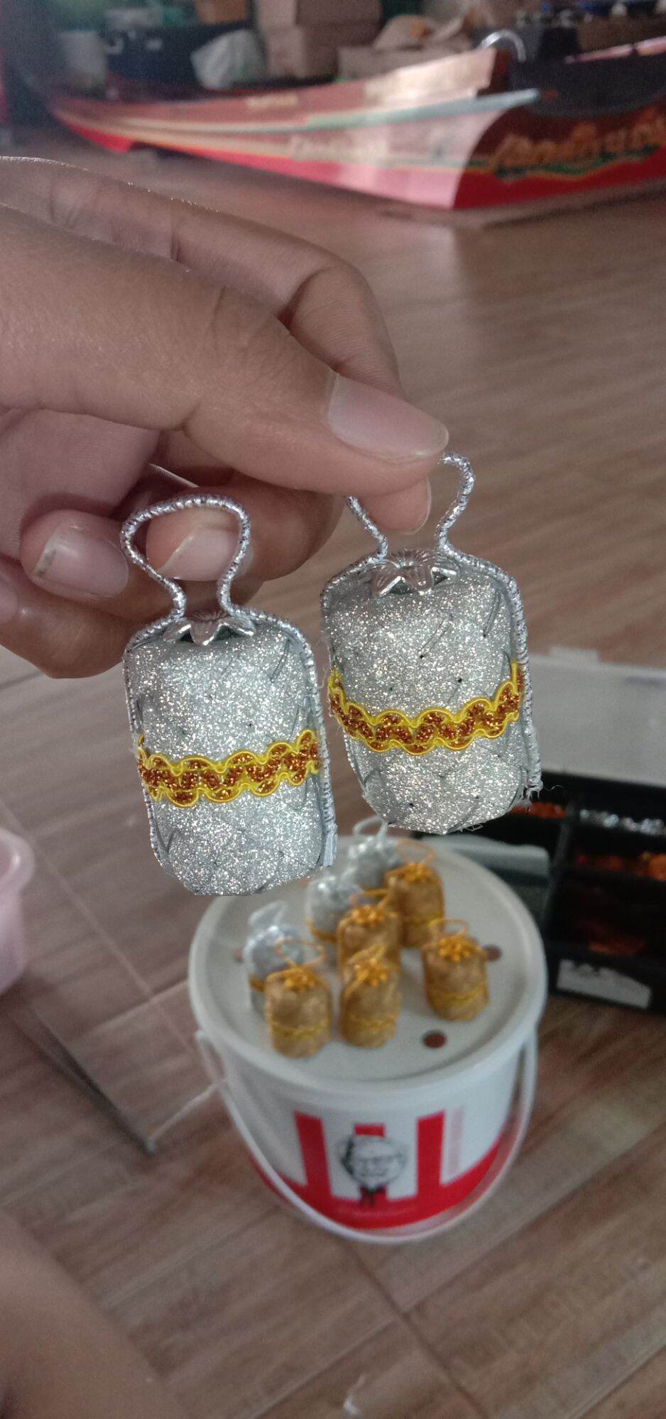 เหรียญโปรยทาน ปิ่นโต 1 ชุด 10 ชิ้น | Lazada.co.th